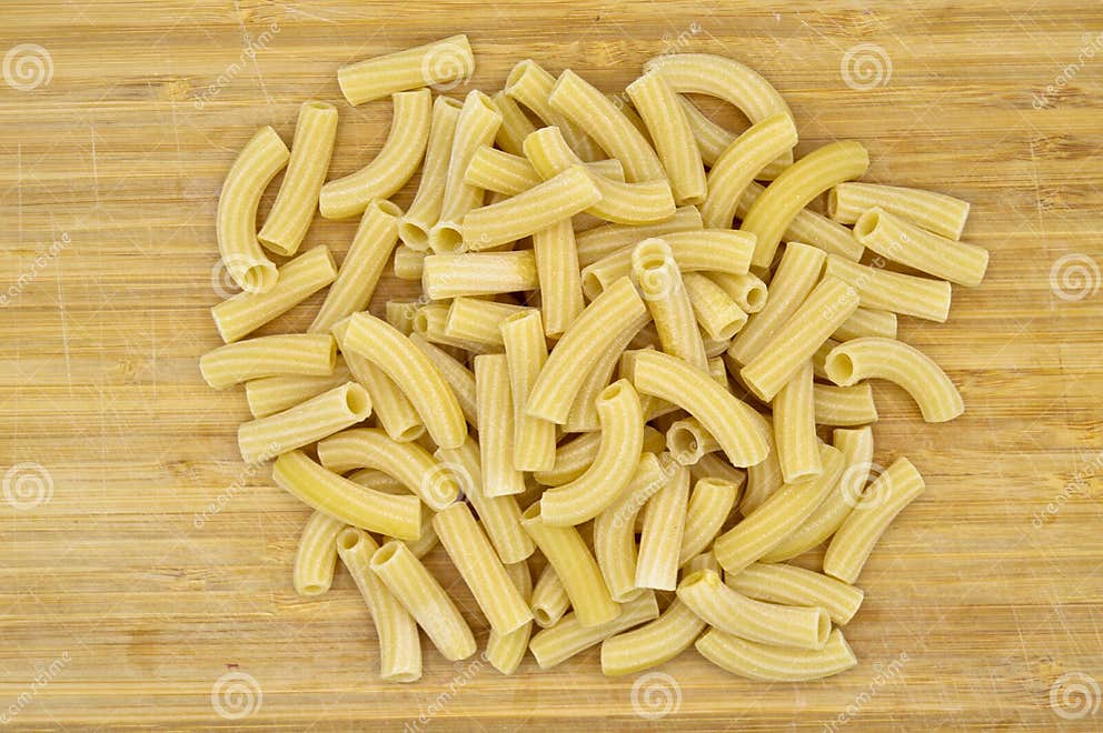 Fresh Pasta on Cutting Board Stock Photo - Image of cutting, eating ...