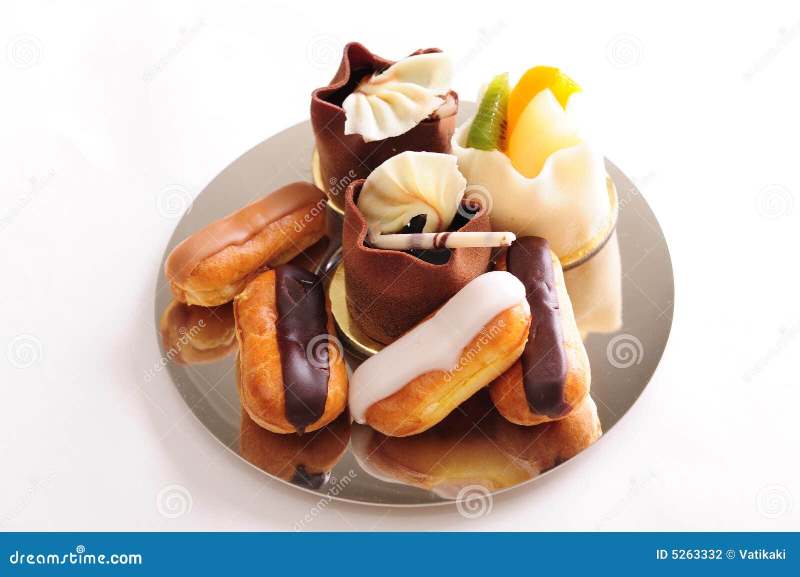 314 Round Eclairs Stock Photos - Free & Royalty-Free Stock Photos from ...