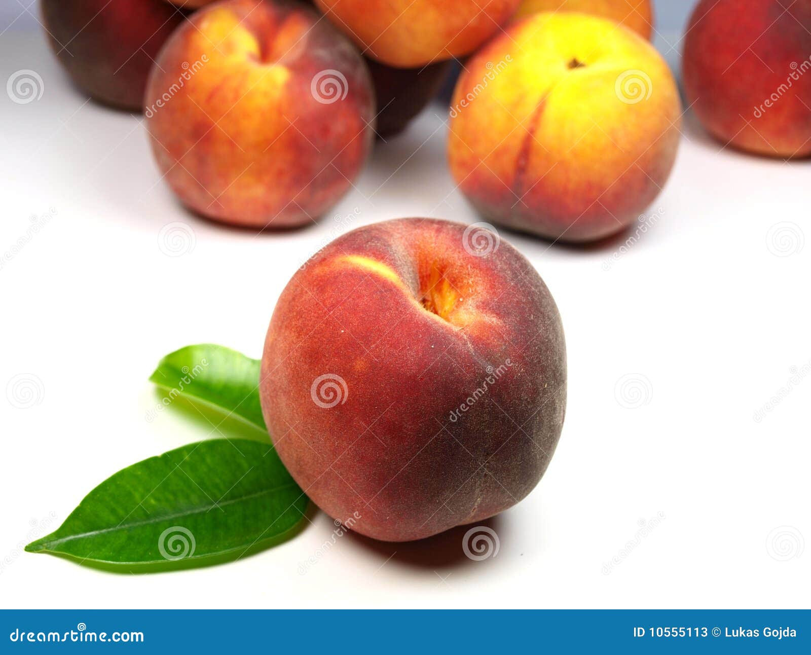 Fresh peaches stock image. Image of fruits, healthy, agriculture - 10555113