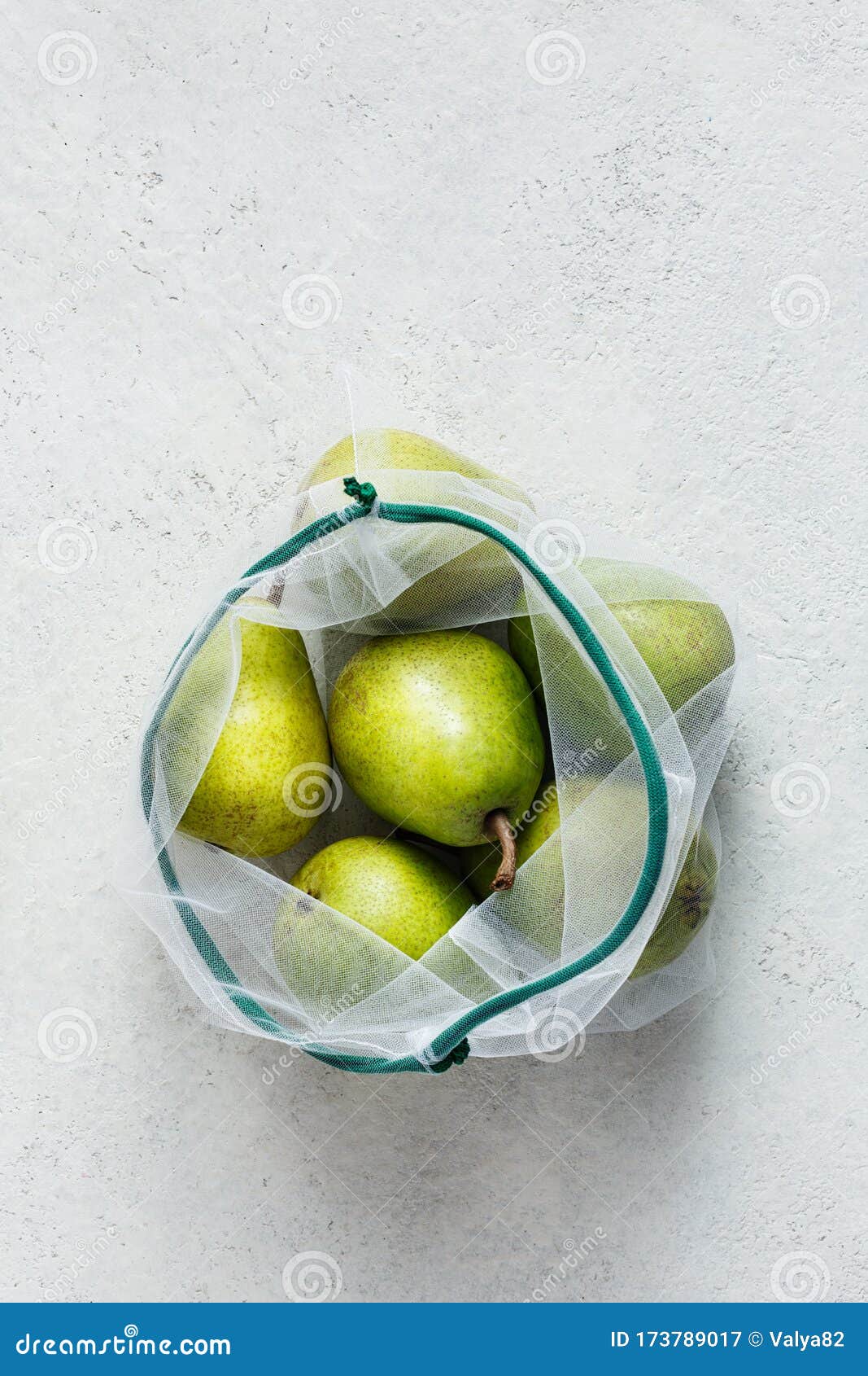 Fresh Pears in Reusable Bags. Stock Image - Image of shopping, organic ...