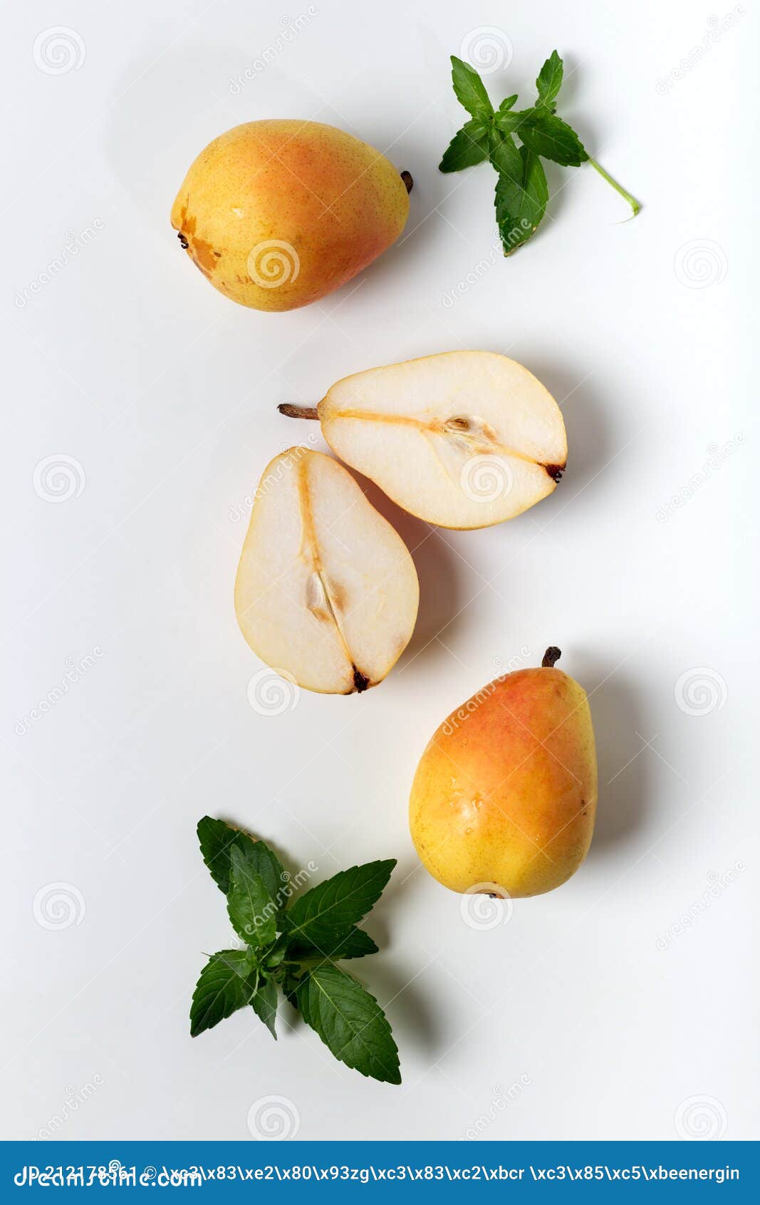 Fresh Pears on the White Background. Fresh Whole Pear and Slices ...