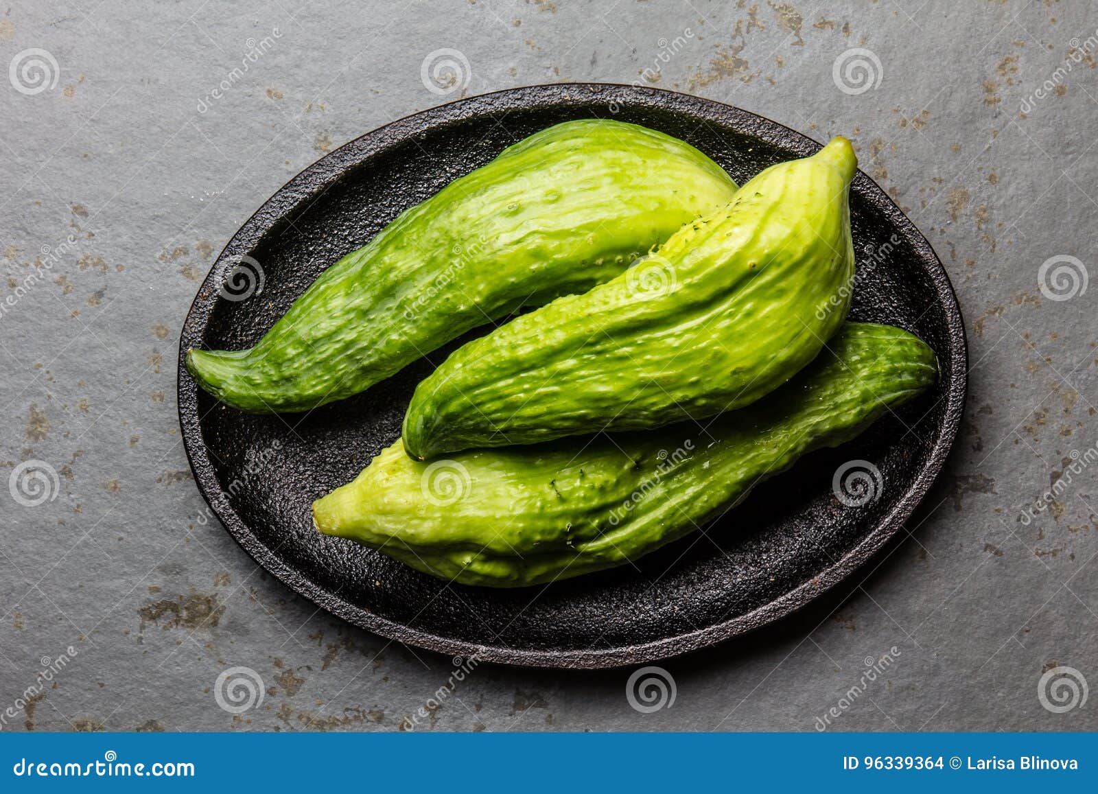 Fresh Peruvian Latin American Vegetable - Caigua - Cyclanthera Pedata ...