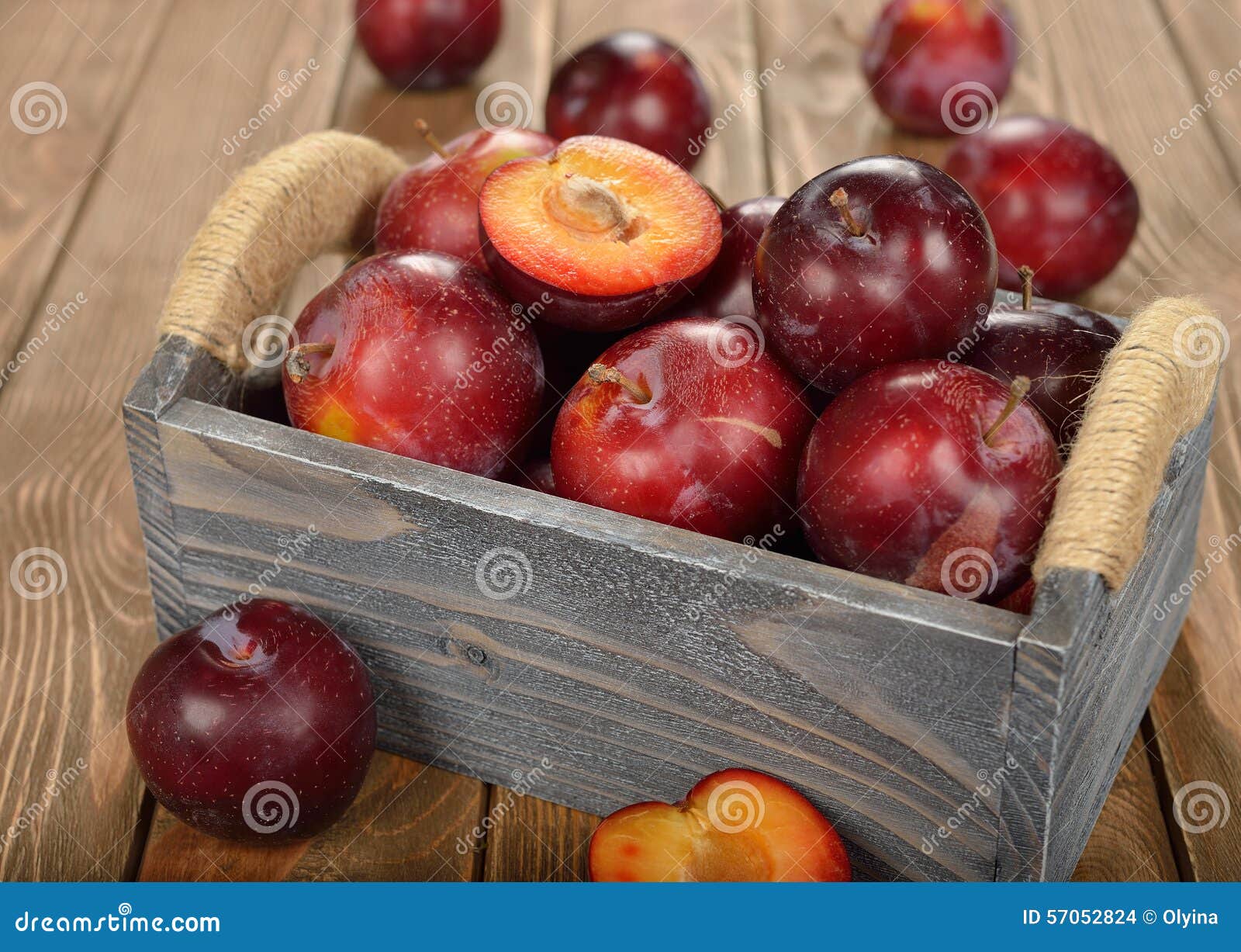 Fresh Plums in a Wooden Box Stock Photo - Image of edible, cooking ...