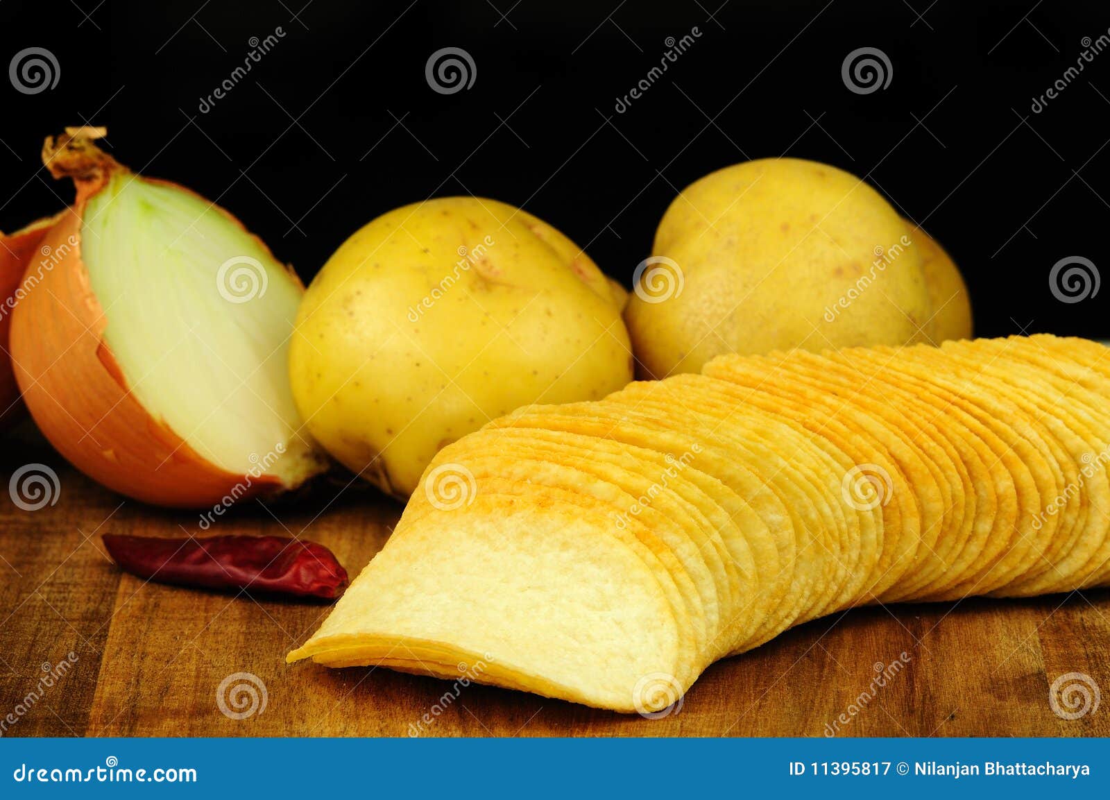 Fresh potato chips stock image. Image of fast, diet, fryed - 11395817