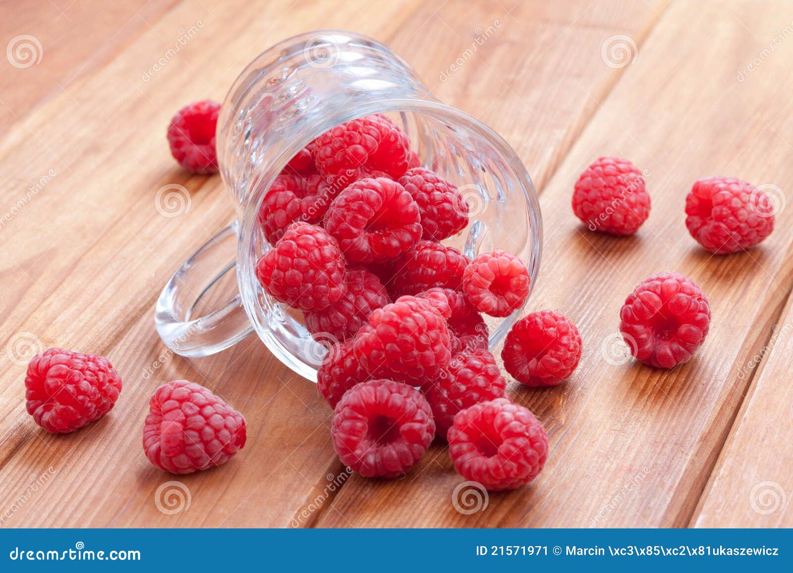 Fresh raspberries stock image. Image of objects, delicious - 21571971