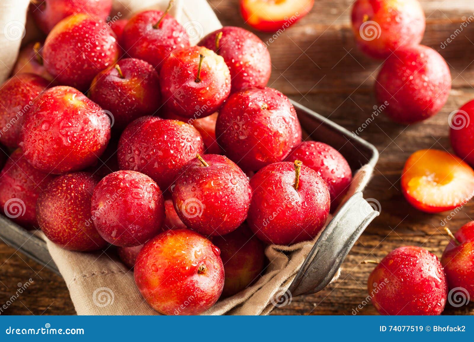 Fresh Raw Organic Cherry Plums Stock Image - Image of natural, food ...