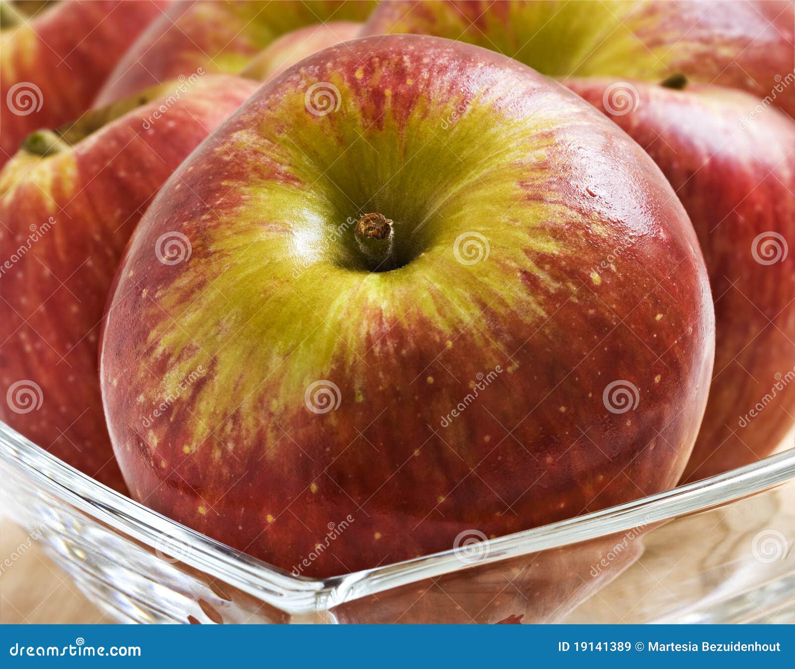 Fresh red apples stock image. Image of diet, fresh, apple - 19141389