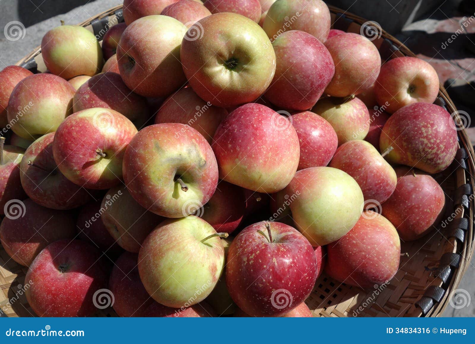 Fresh red apples stock photo. Image of citrus, grocery - 34834316