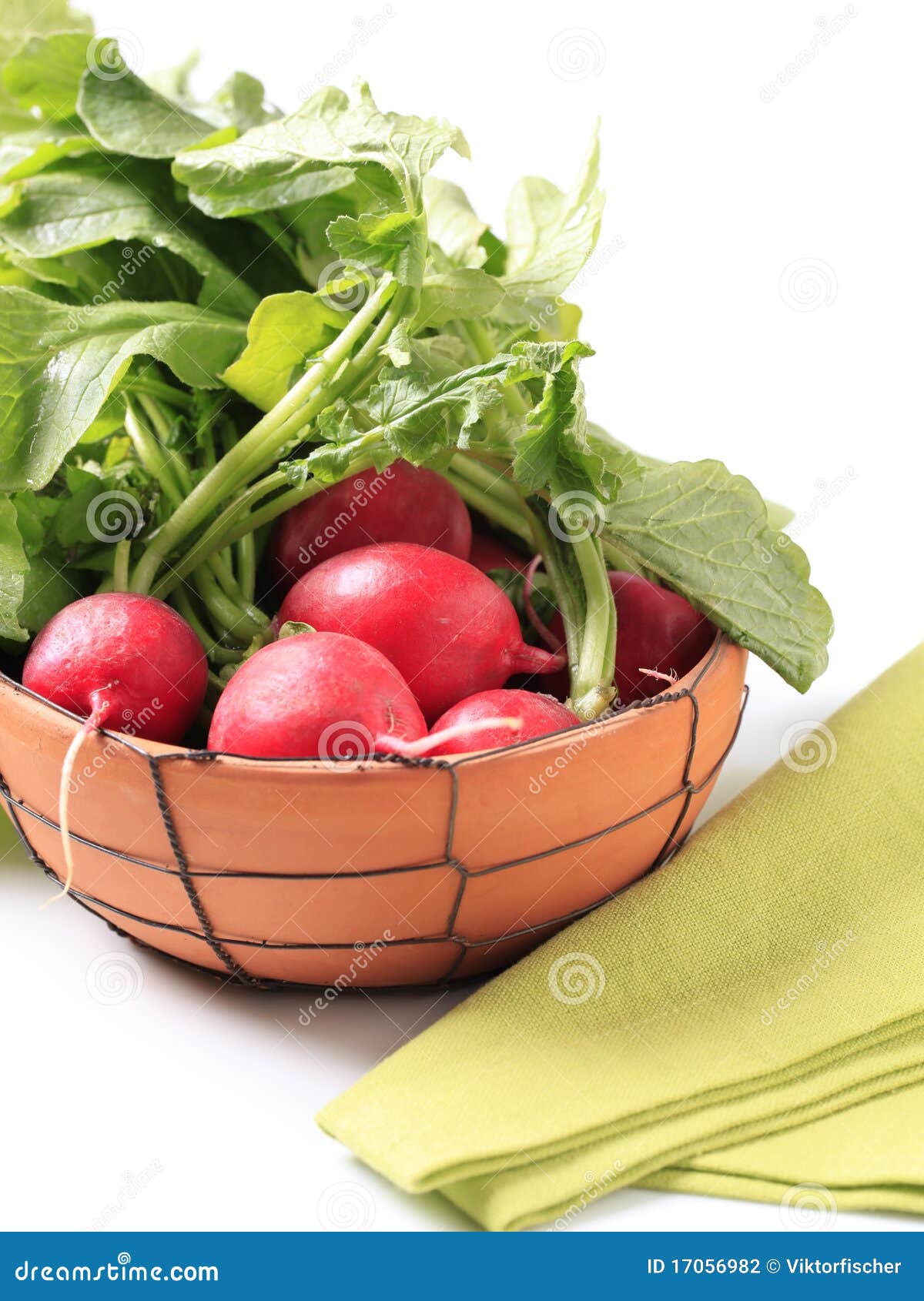 Fresh red radishes stock photo. Image of leaves, vegetable - 17056982