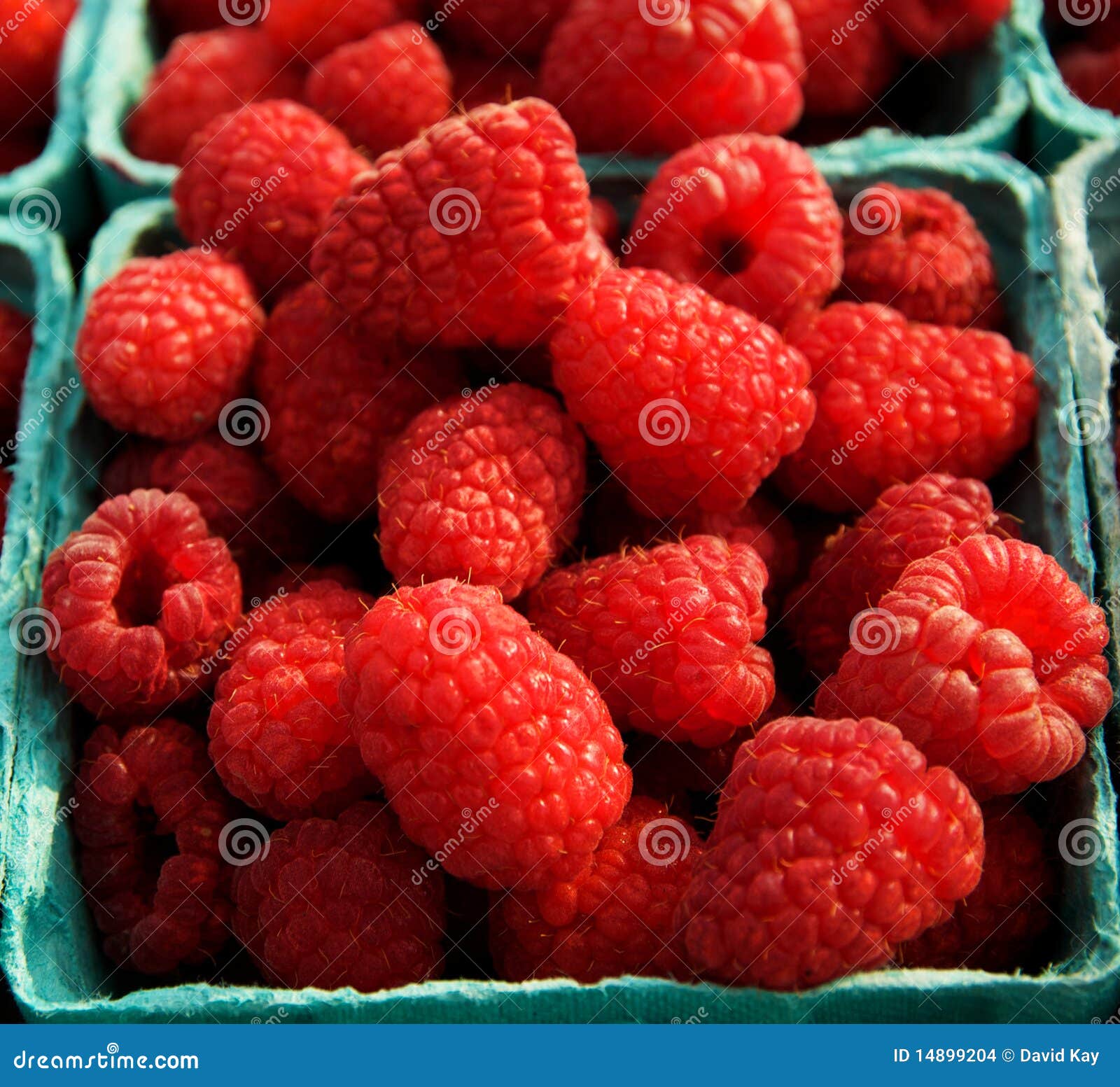 Fresh Red Raspberries stock photo. Image of pattern, freshness - 14899204