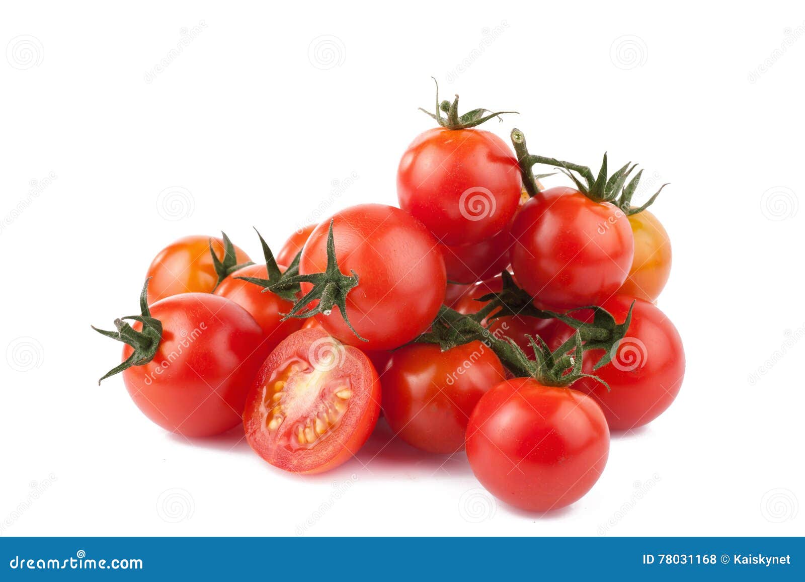 Fresh Red Tomato Isolated on White Stock Photo - Image of leaf, closeup ...