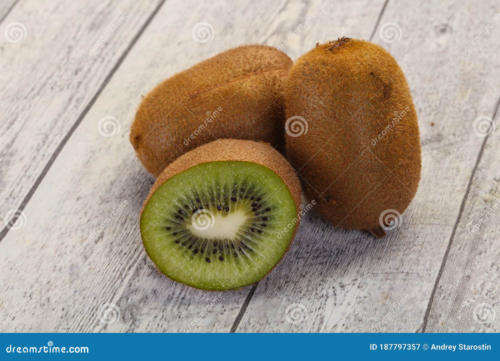 Fresh ripe kiwi stock image. Image of fruit, table, fresh - 187797357