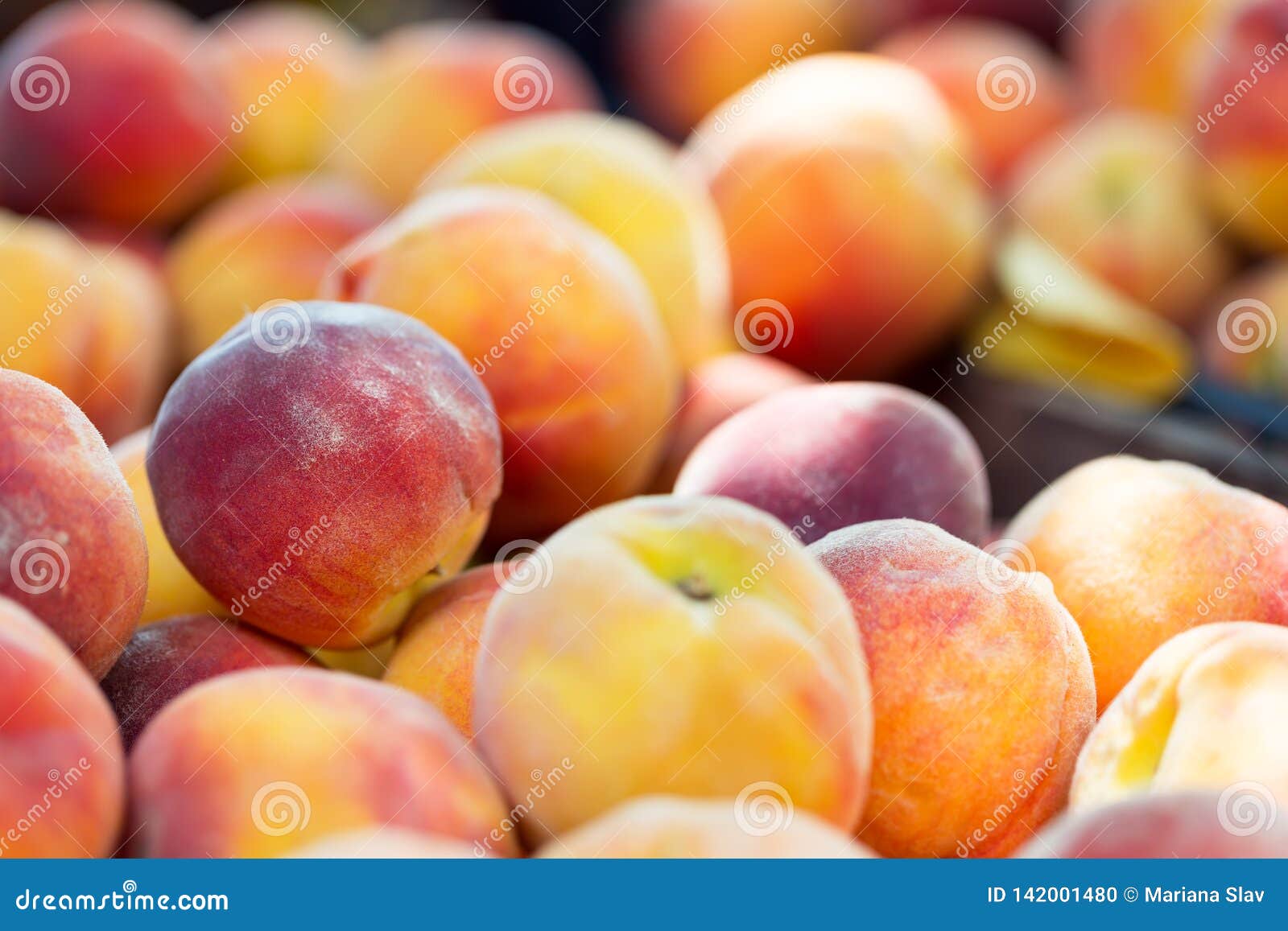 Fresh Ripe Organic Peaches at Market Stock Photo - Image of abstract ...