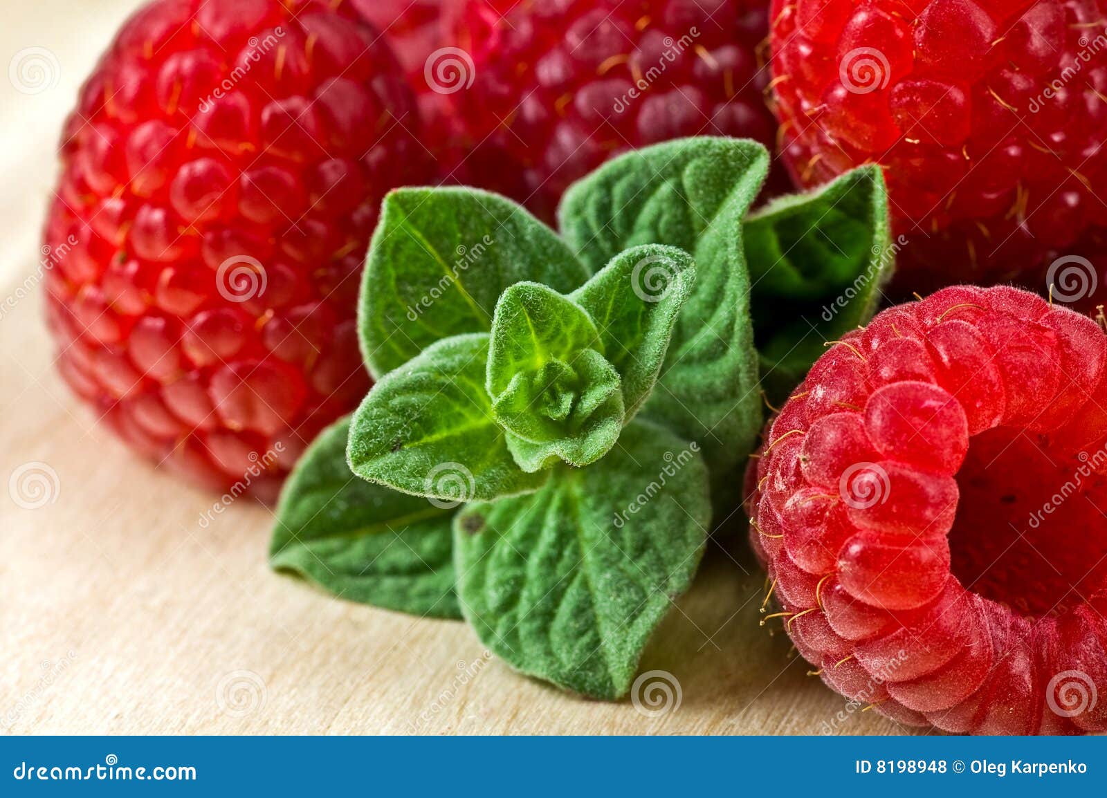 Fresh ripe raspberry stock photo. Image of group, sweet - 8198948
