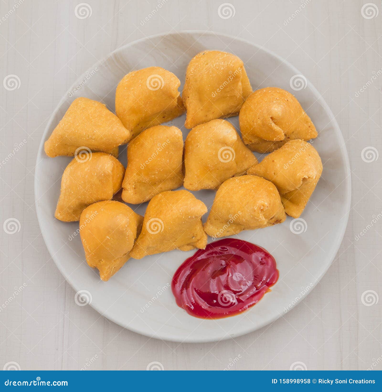 Samosa with Sweet Red Chutney Indian Delicious Deep Fried Breakfast ...