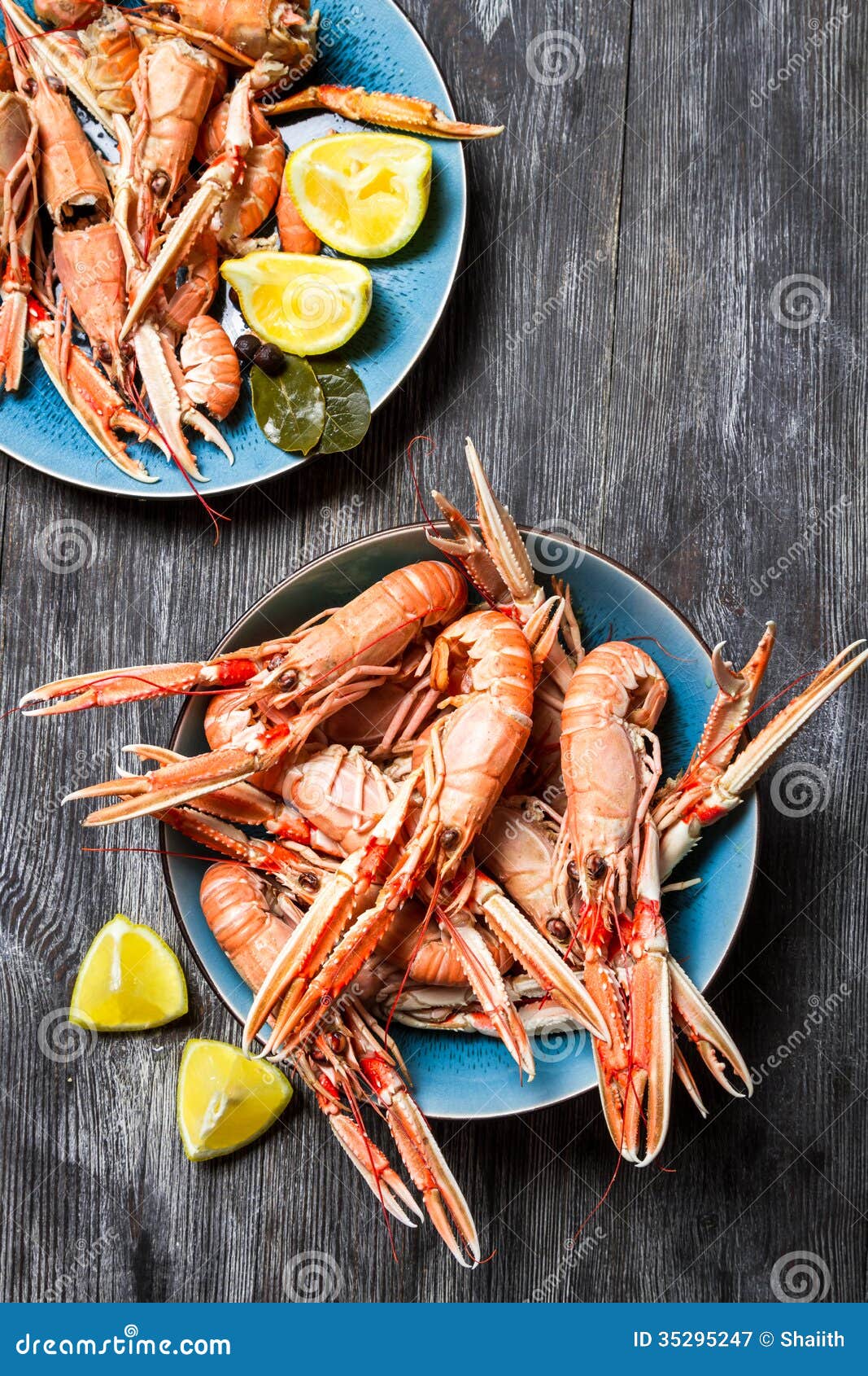 Fresh Scampi Served with Lemon Stock Image - Image of cooked, jumbo ...