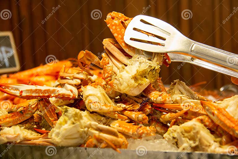 Fresh Seafood on Ice in Buffet Line Stock Photo - Image of frozen ...