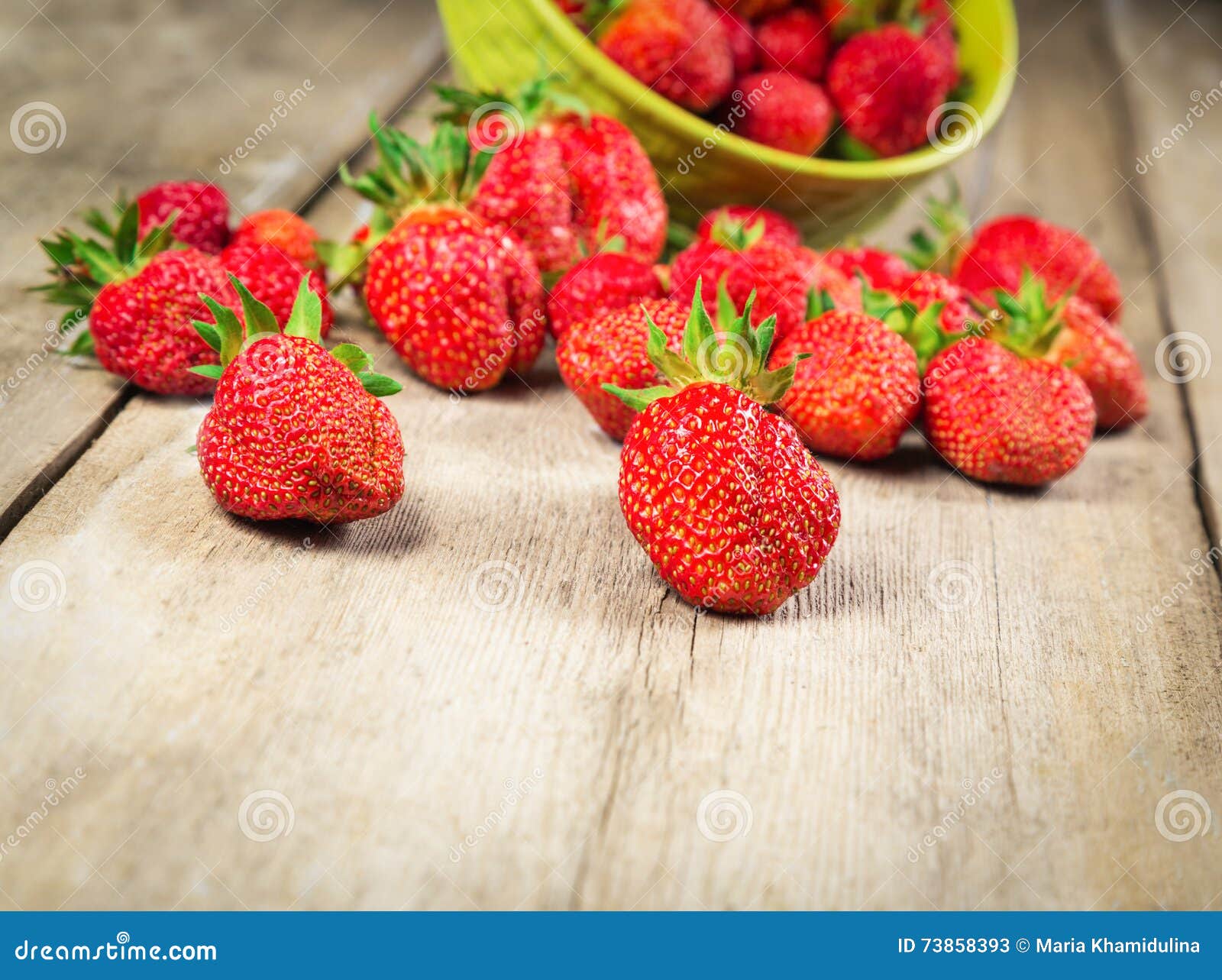 Fresh Strawberries Was Scattered on a Wooden Table Surface Stock Image ...