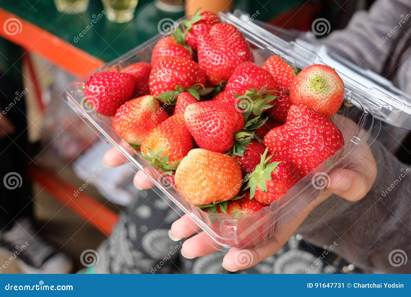 Fresh Strawberry in the Box Stock Image - Image of freshness, closeup ...