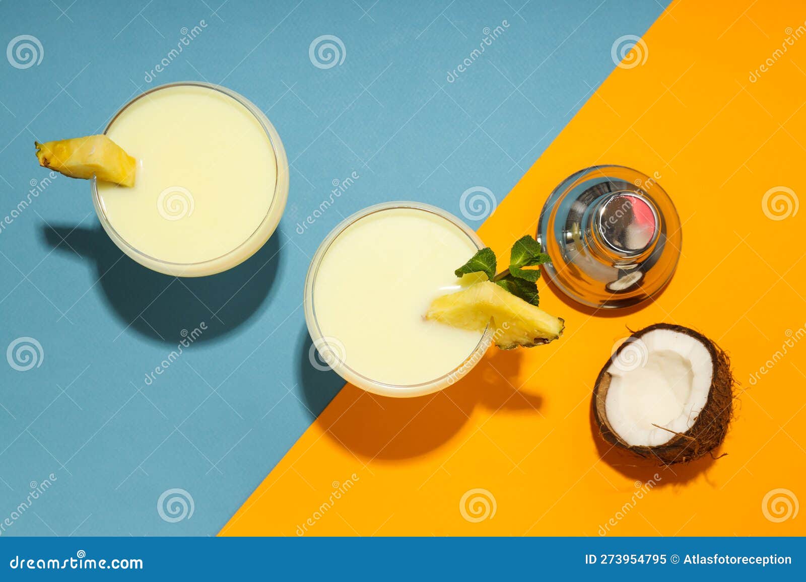 Fresh Summer Cocktail - Pina Colada, Fresh Summer Drink Concept Stock ...