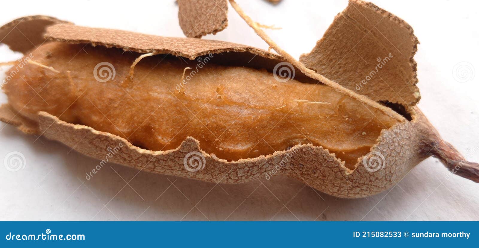 The Fresh Tamarind Fruit Shell Broken Stock Image - Image of broken ...