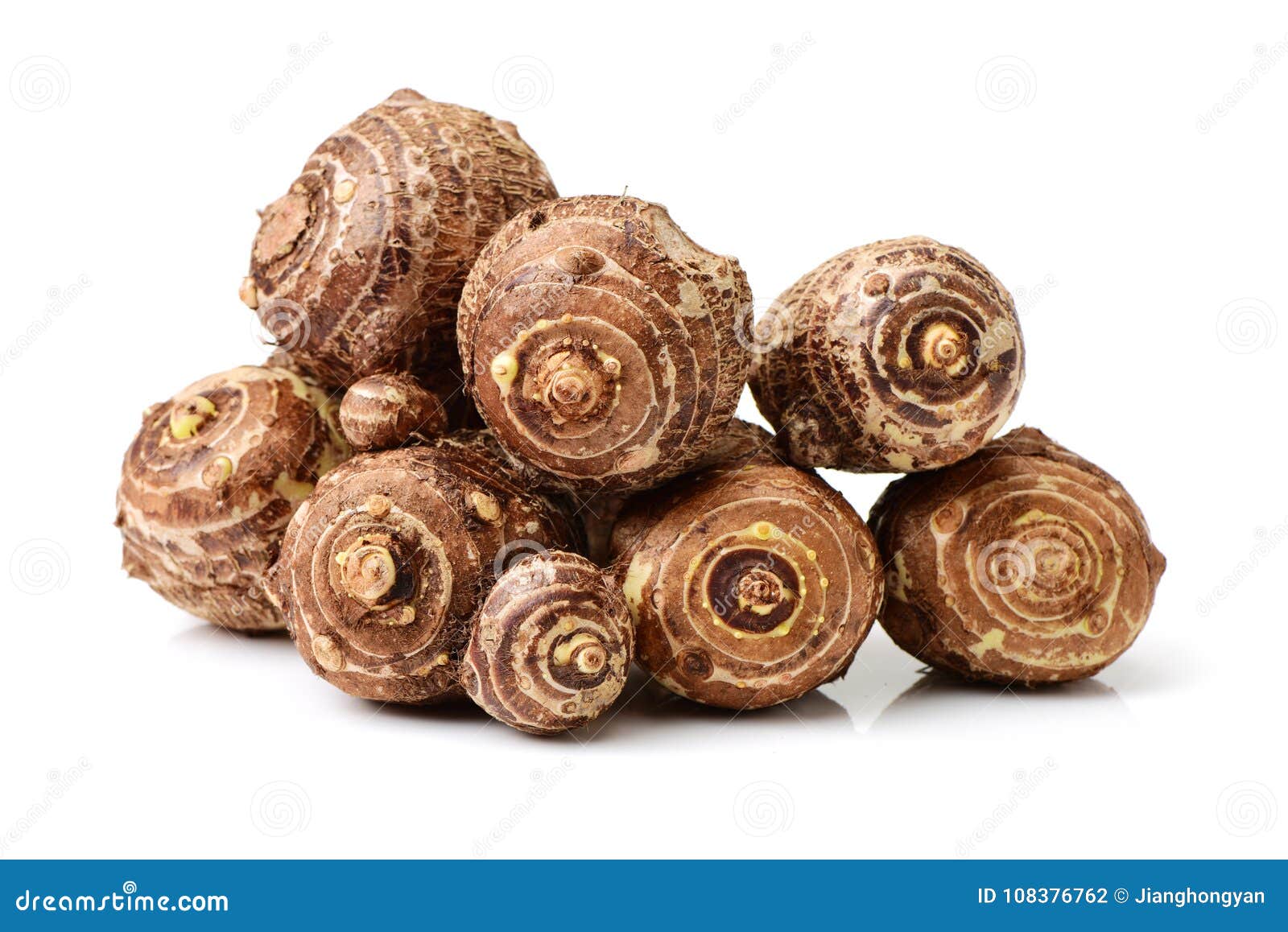 Fresh Taro stock photo. Image of organic, basket, root - 108376762