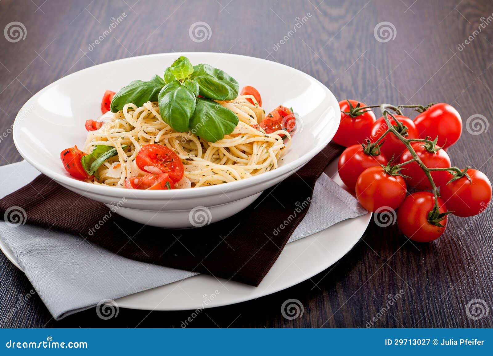 Fresh Tasty Pasta Spaghetti with Tomatoes and Basil Stock Image - Image ...