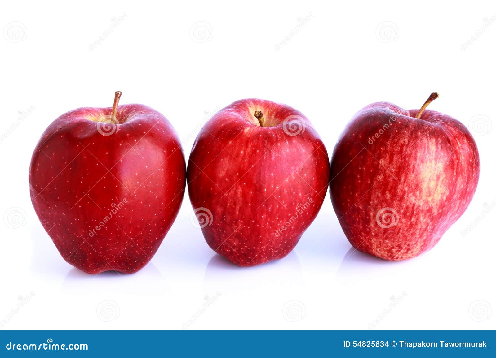 Fresh Three Red Apples Isolated Stock Photo - Image of apples, fresh ...