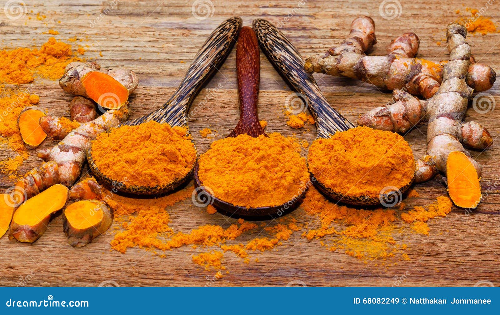 Fresh turmeric roots stock image. Image of golden, curcumin - 68082249