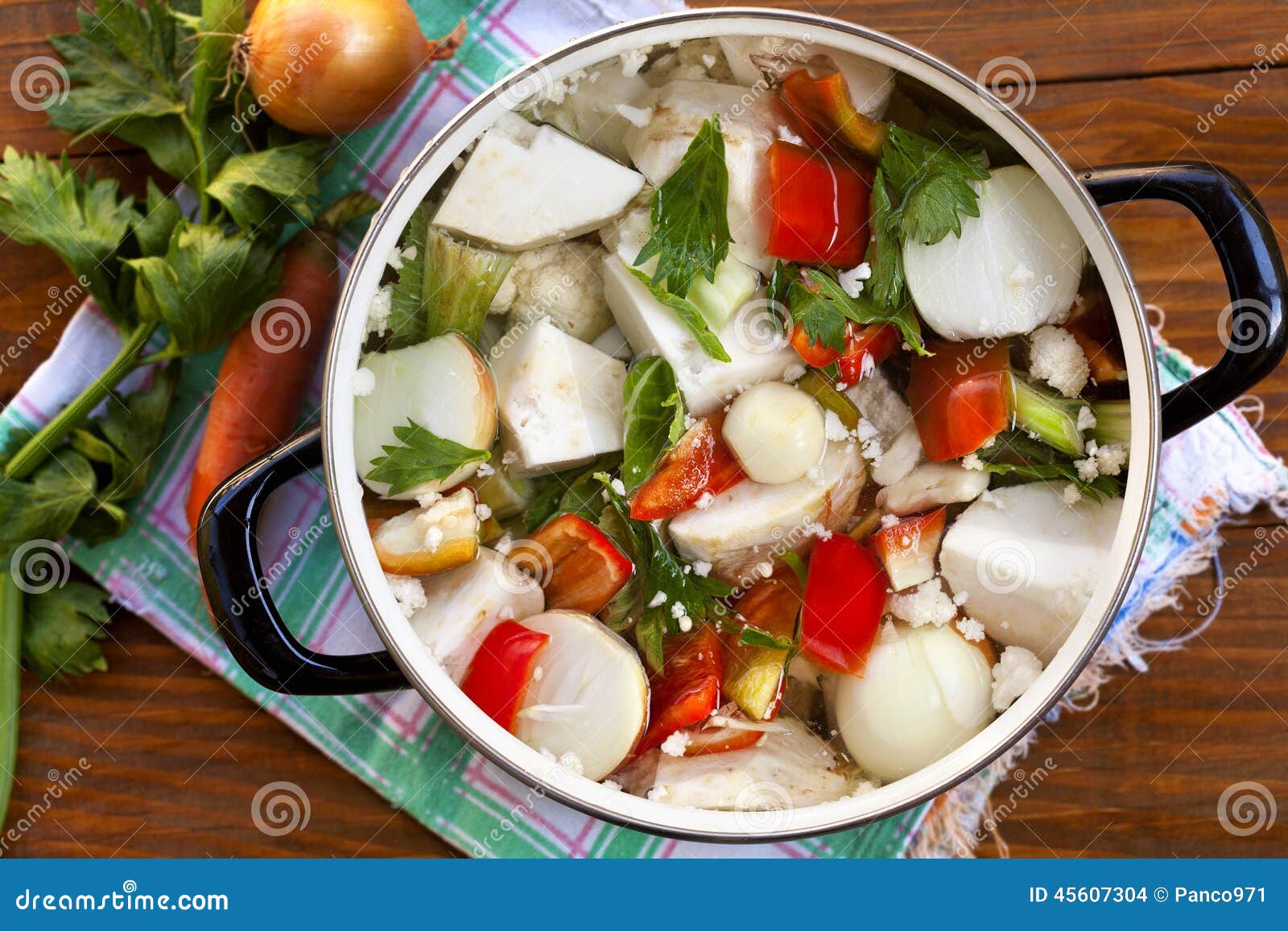 Fresh Vegetables in the Pot Stock Photo - Image of diet, healthy: 45607304