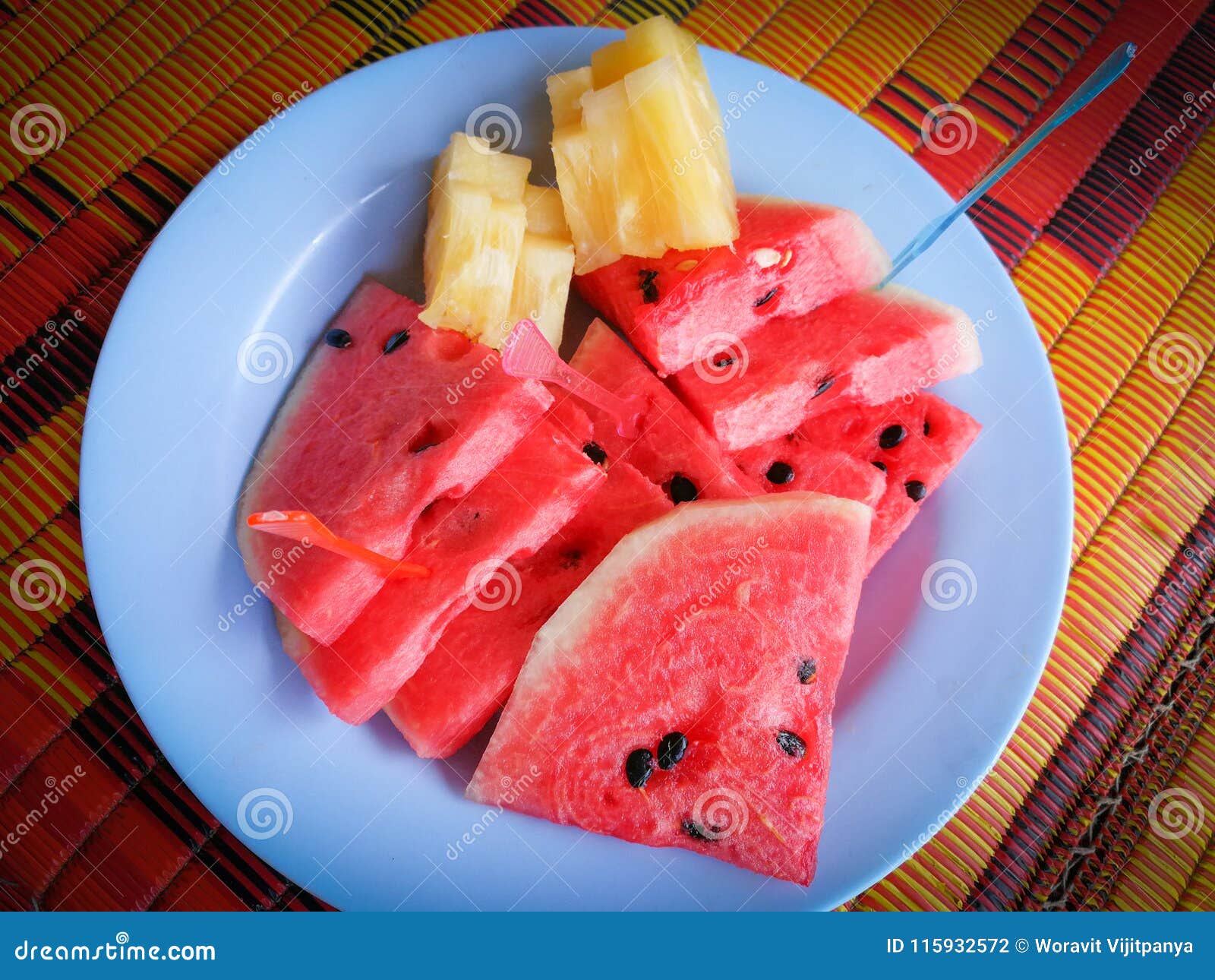Fresh Watermelon And Pineapple Slice Stock Photo - Image of color ... Fresh Watermelon And Pineapple Slice Stock Photo - Image of color ...