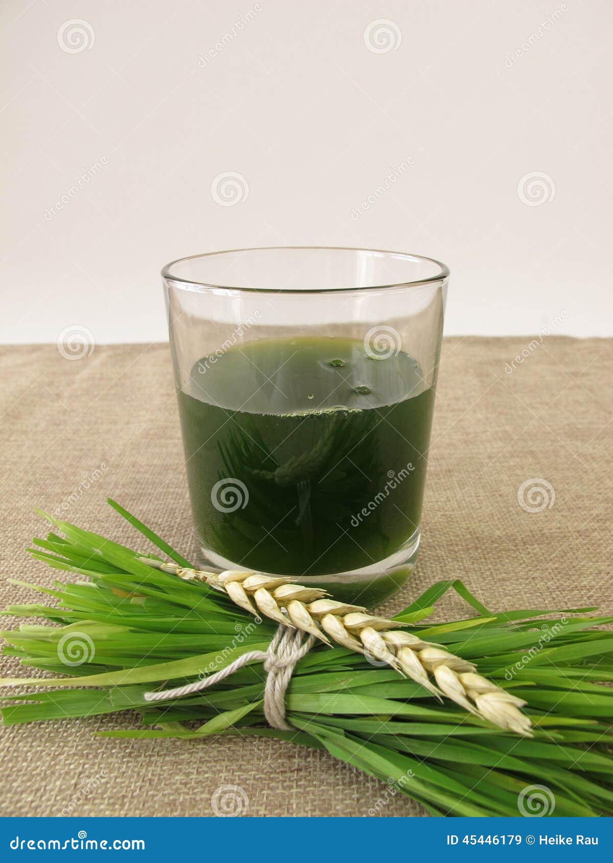 Fresh wheat grass juice stock image. Image of vegan, food - 45446179