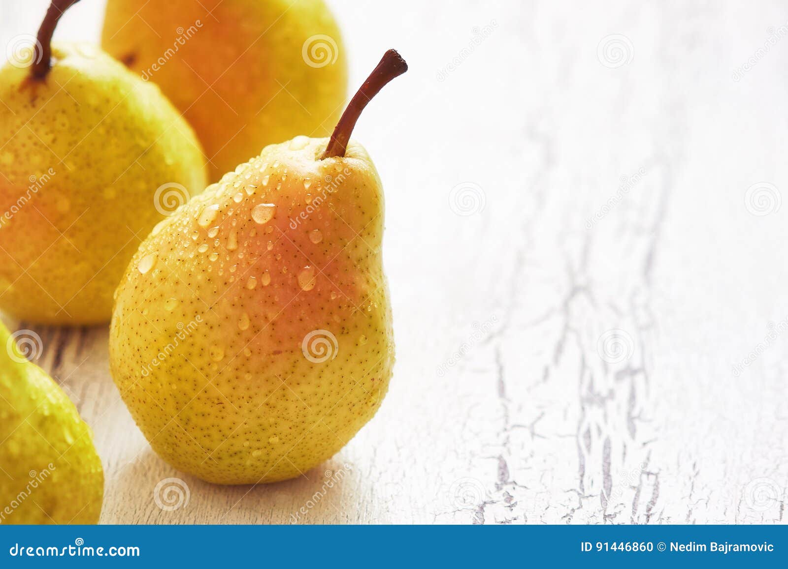 Fresh williams pears stock photo. Image of sweet, juicy - 91446860