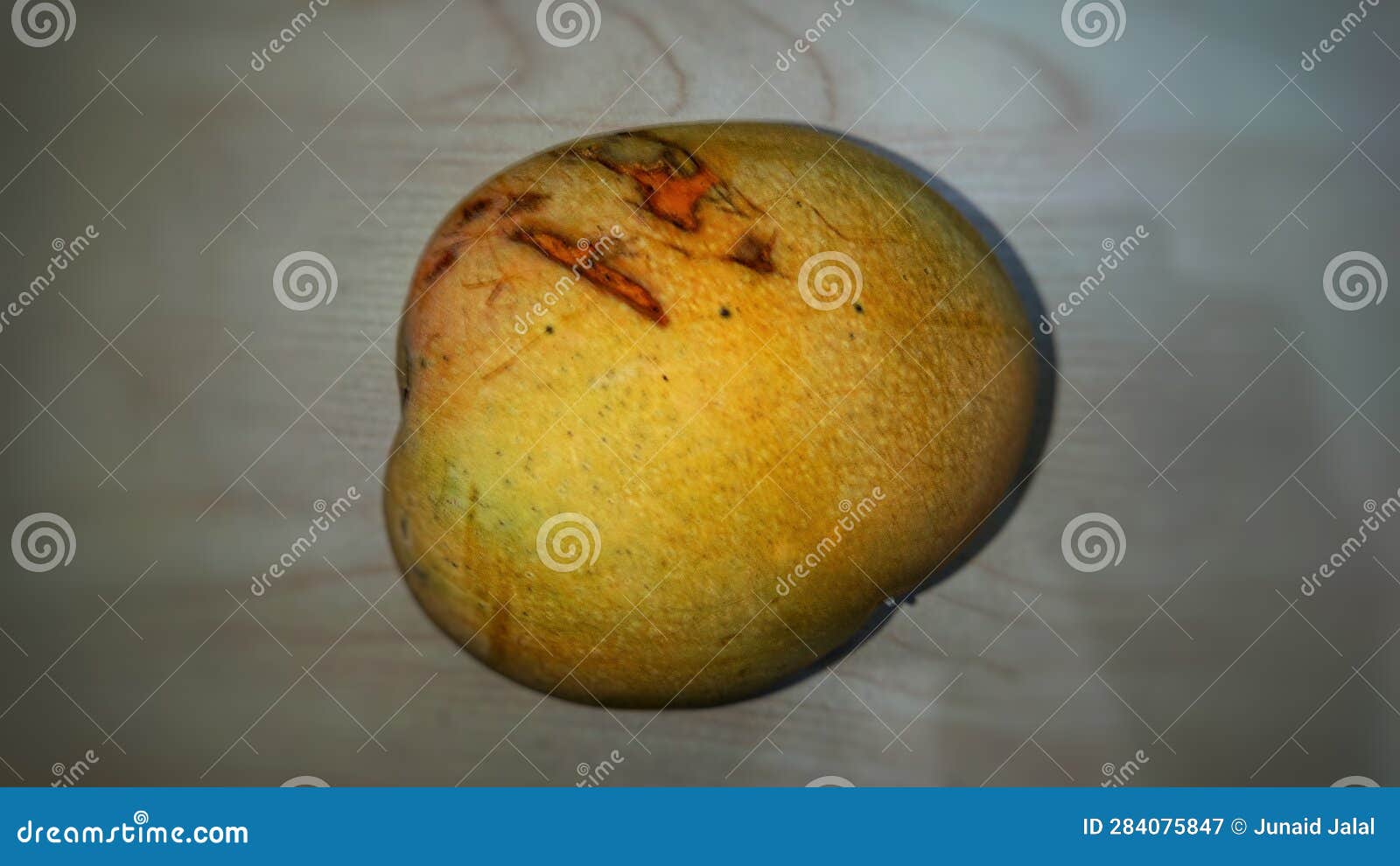 Fresh Yellow Mango: Beauty Concealed within the Injury Stock Image ...