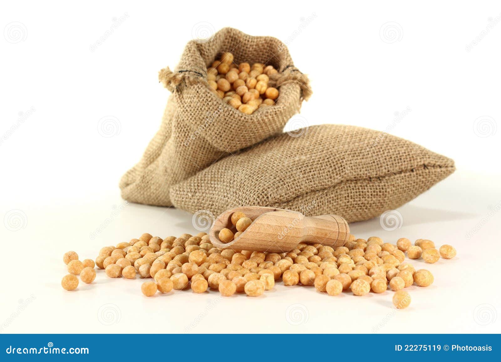 Fresh yellow peas stock image. Image of brown, food, handful - 22275119