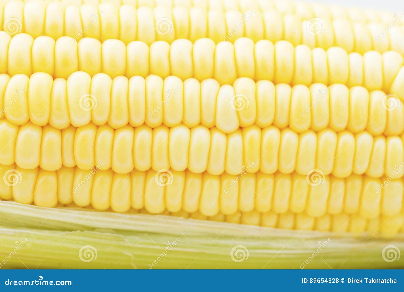 Fresh yellow sweet corn stock photo. Image of grain, texture - 89654328