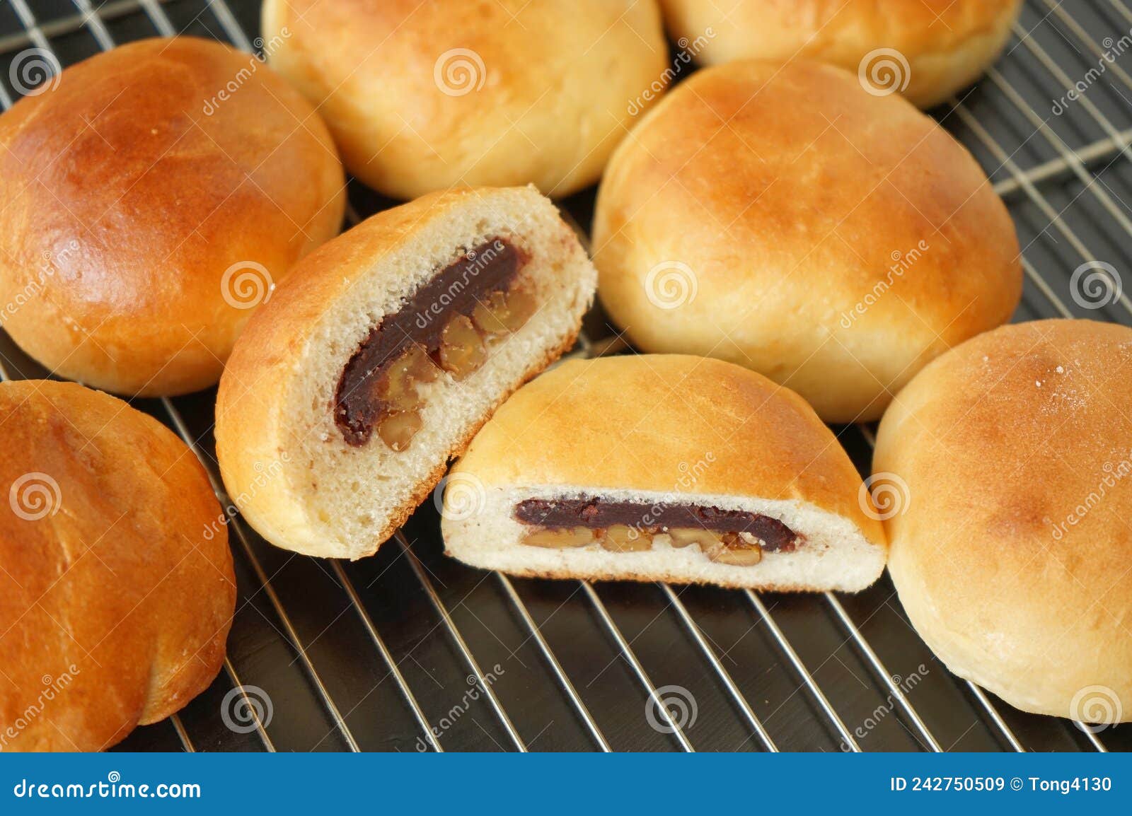 Freshly Baked Buns Lotus Red Bean Cut in Half Put Side by Side Stock ...