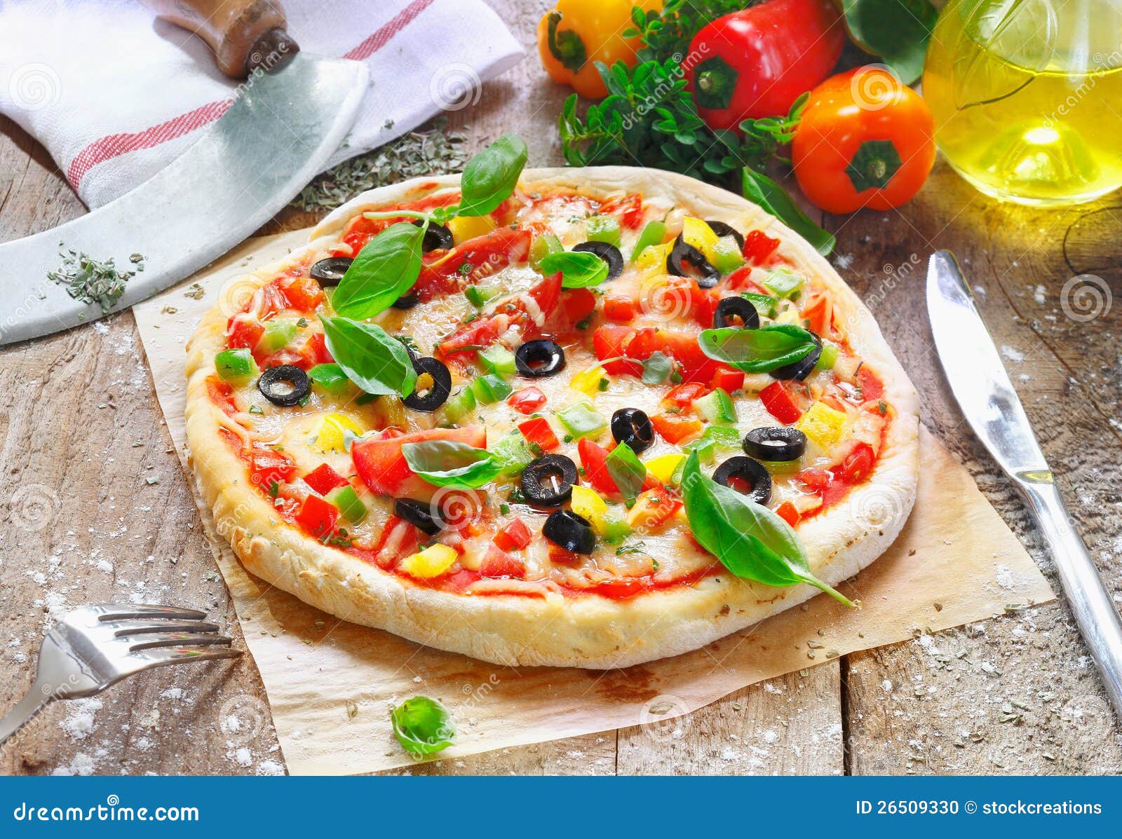 Freshly Cooked Vegetarian Pizza Stock Photo - Image of crust, delicious ...