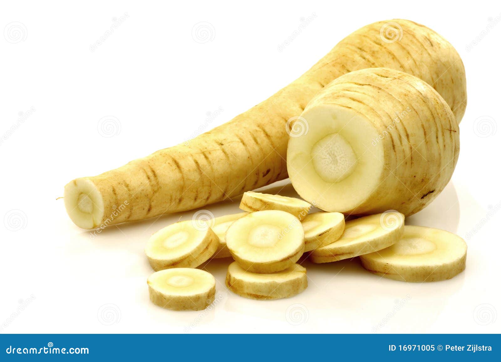 Freshly cut parsnip roots stock image. Image of roots - 16971005