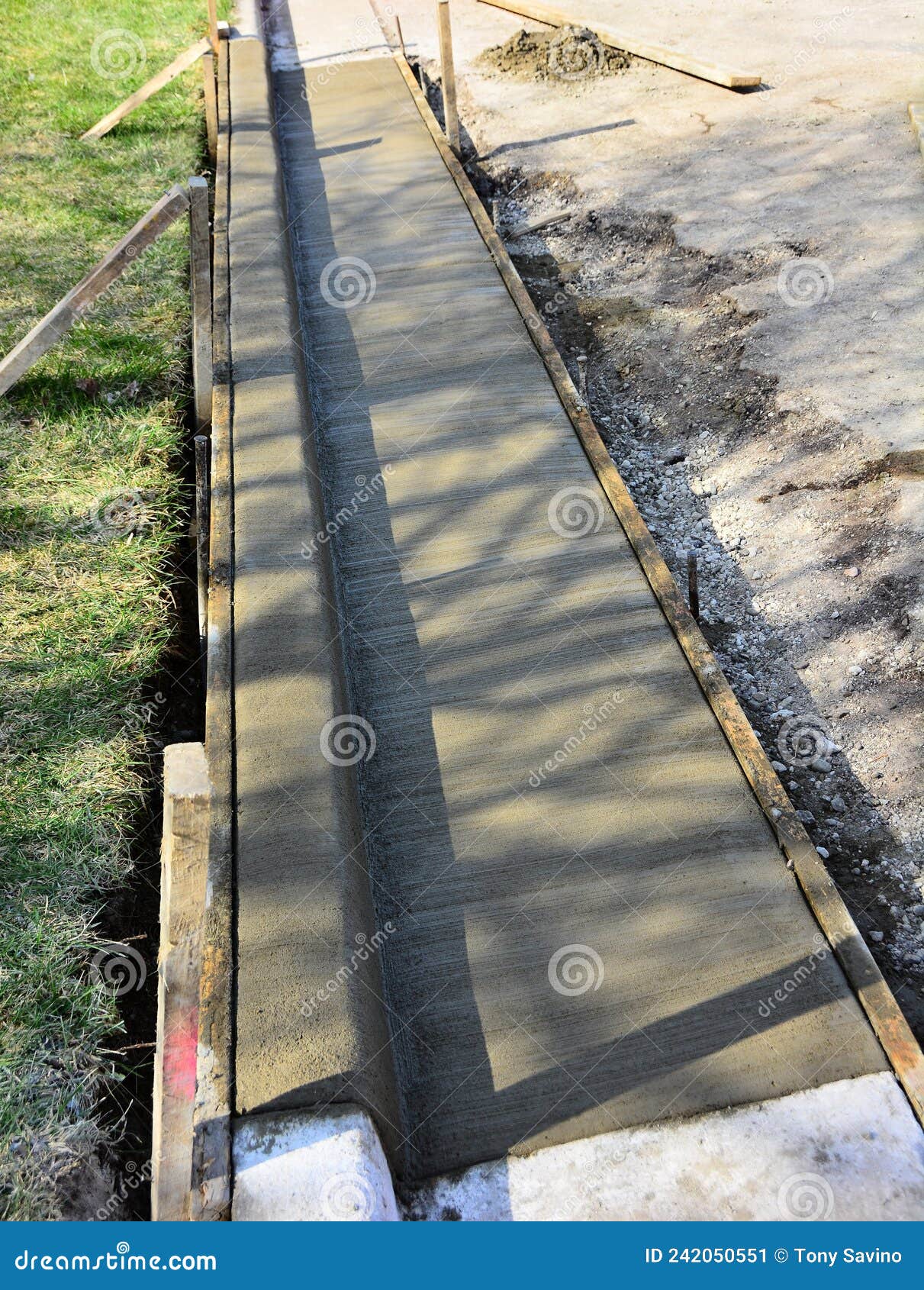 Wet Cement Curb and Gutter within Framing Stock Image - Image of ...