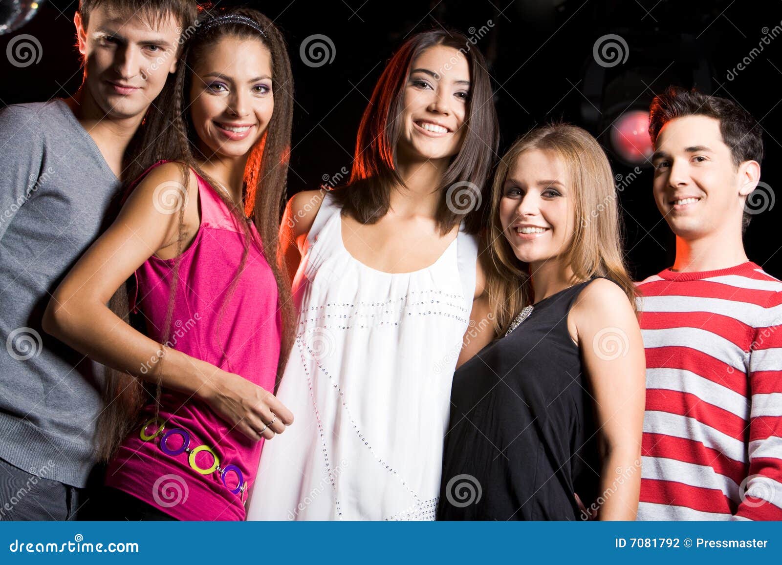 Freunde stockfoto. Bild von freundlich, kerl, frau, mode - 7081792