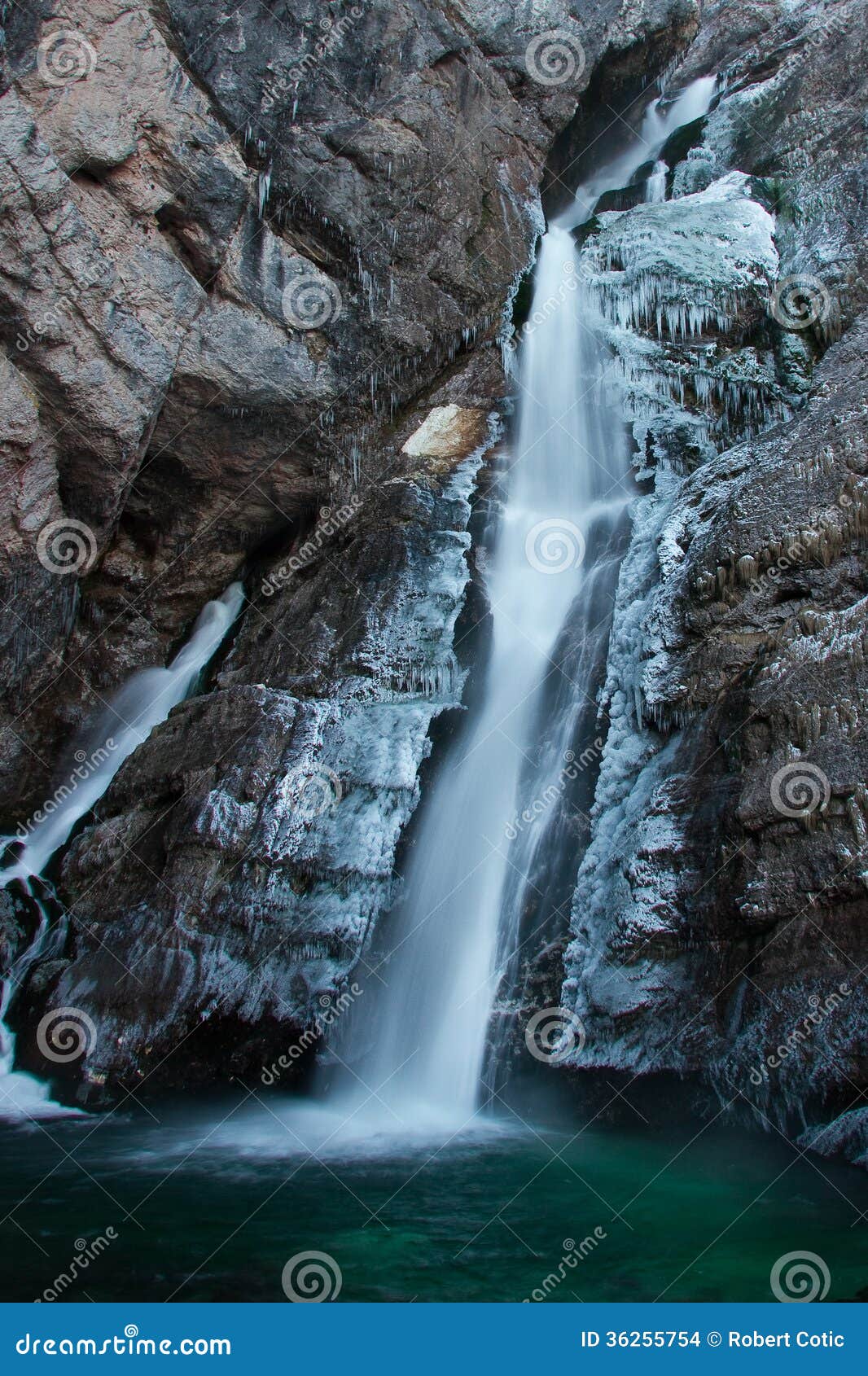 Frezzing waterfall stock photo. Image of wallpaper, waterfall - 36255754