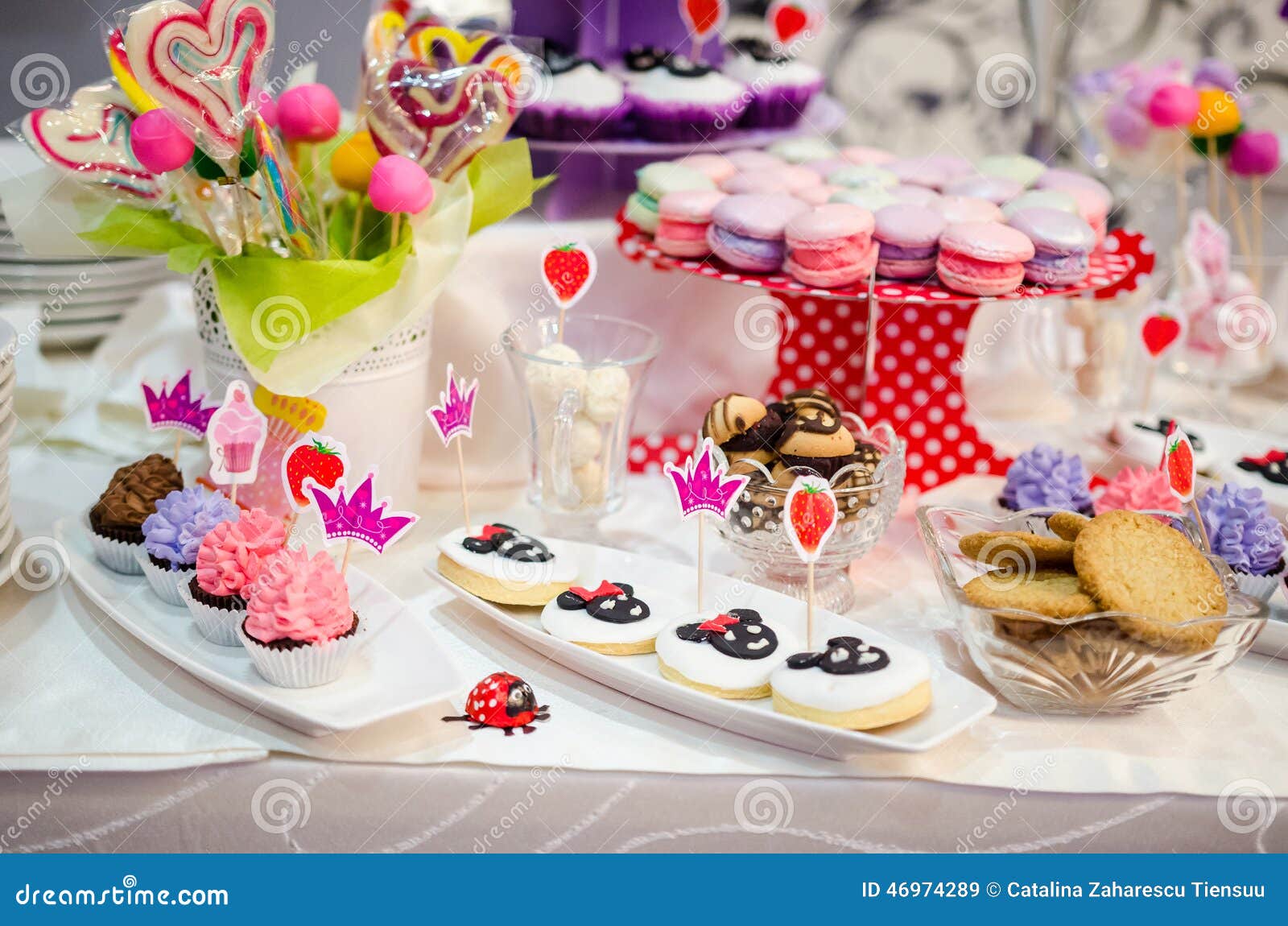 Friandise image stock. Image du biscuits, biscuit, sucreries - 46974289