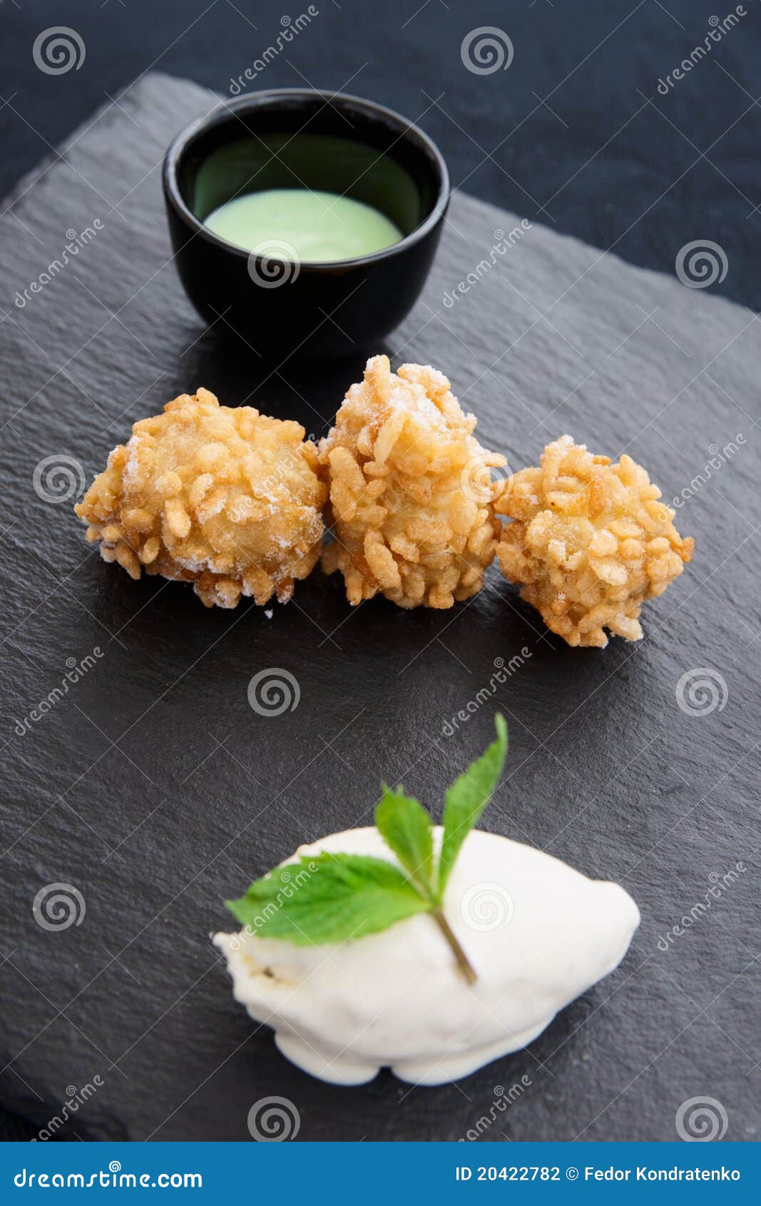 Fried Bananas in Crispy Rice Stock Photo - Image of goreng, fried: 20422782