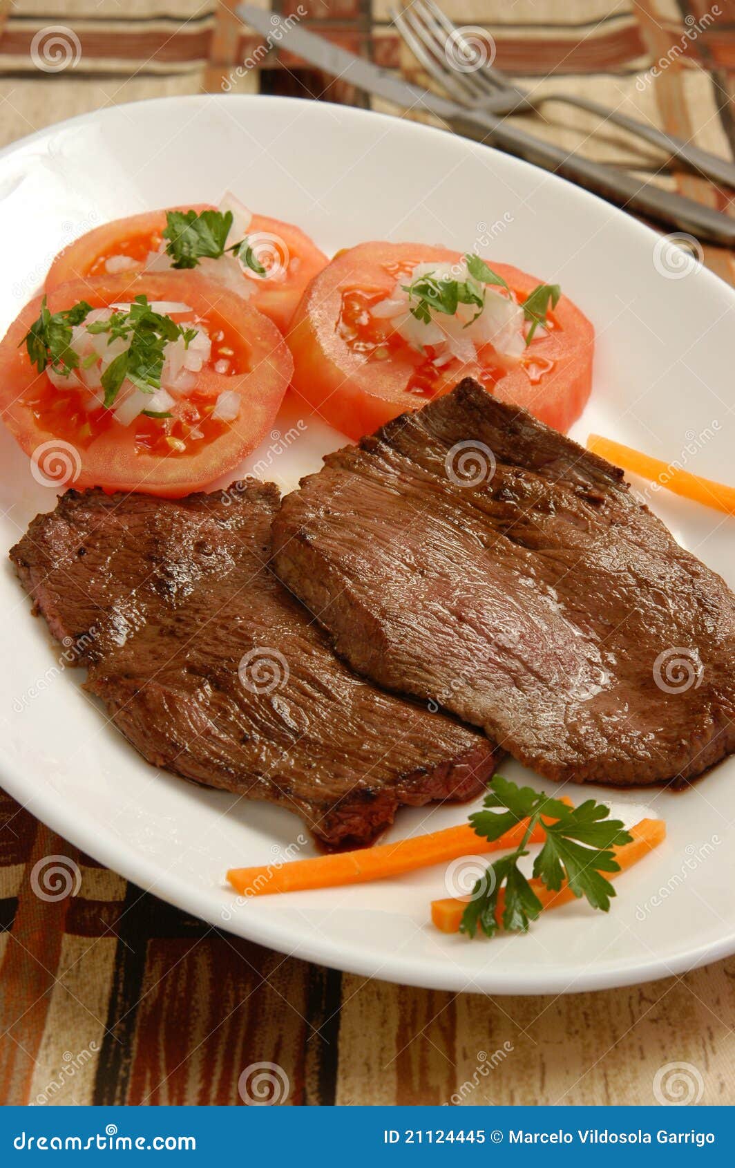 Fried beef meat stock image. Image of beef, tomato, fried - 21124445