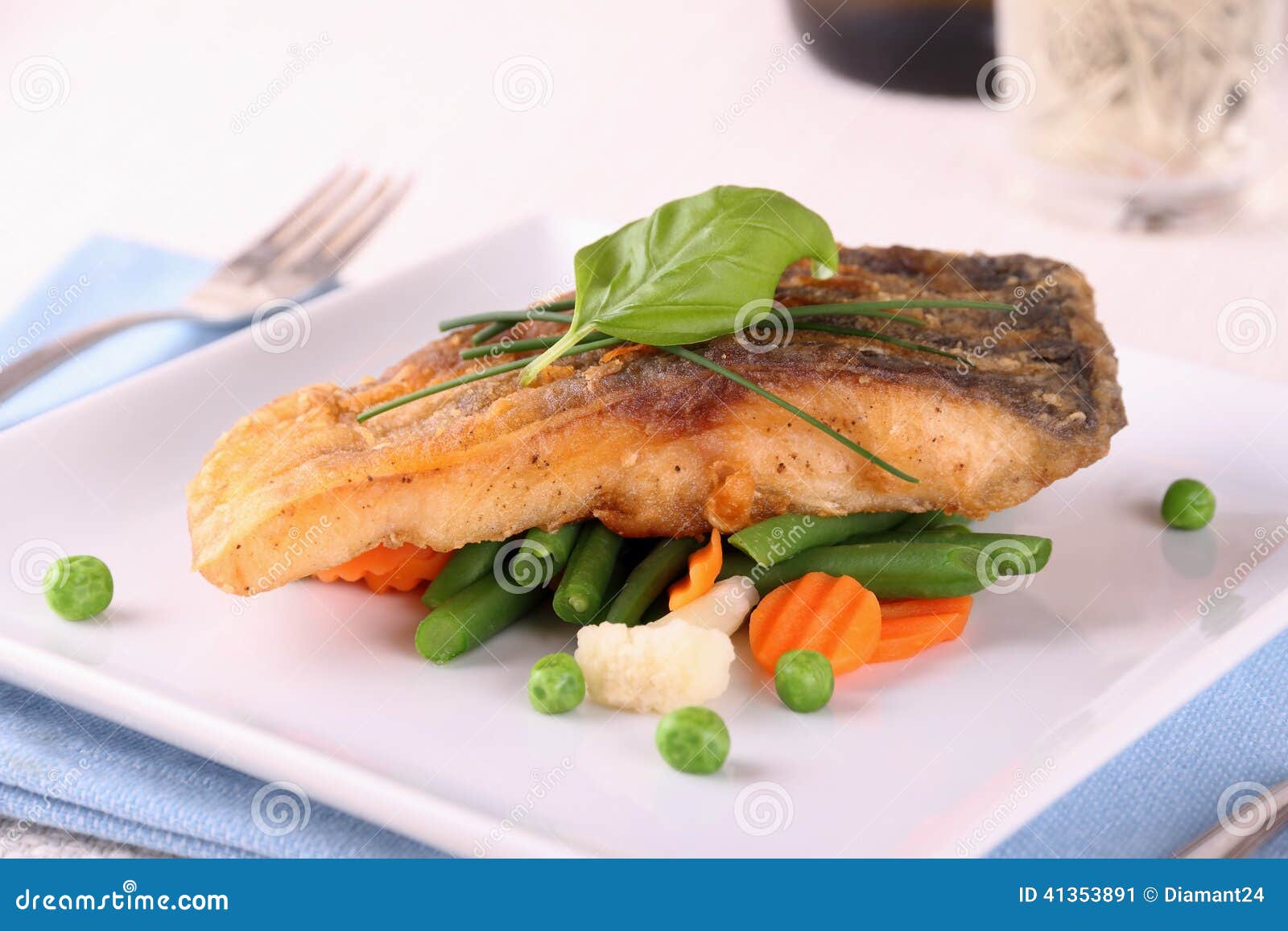 Fried Carp Fish Fillet with Vegetables Stock Image - Image of dinner ...