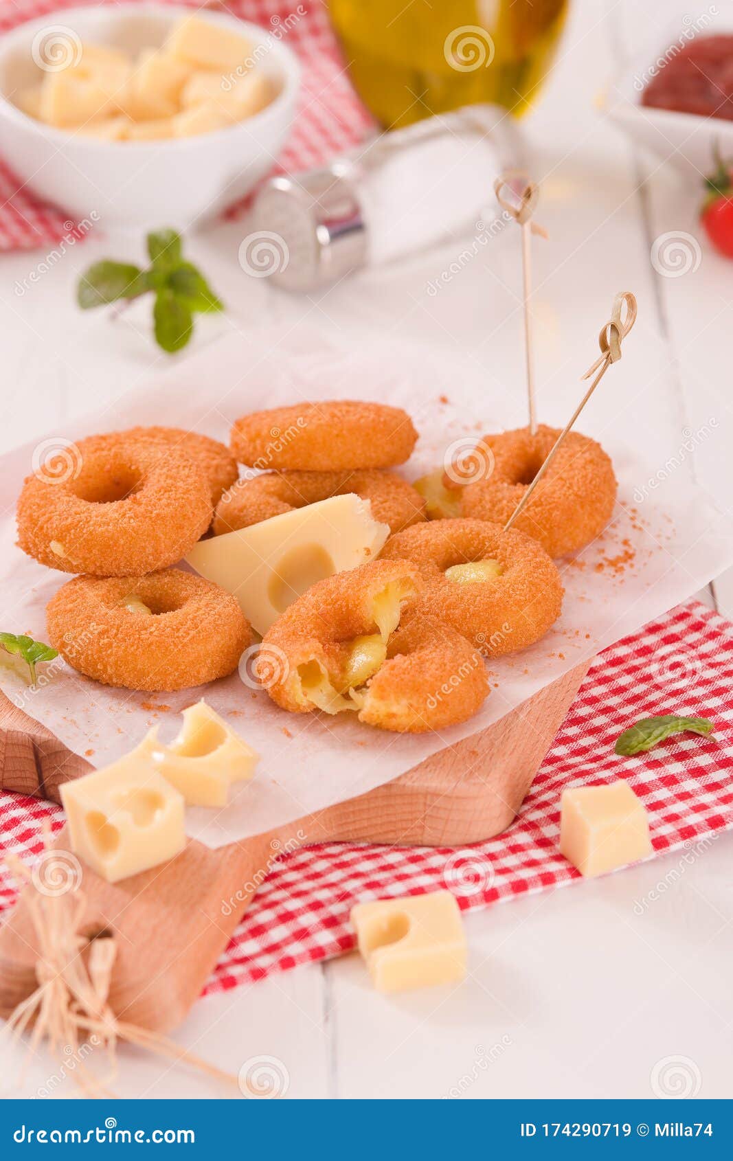 Fried cheese ring. stock image. Image of fresh, meal - 174290719