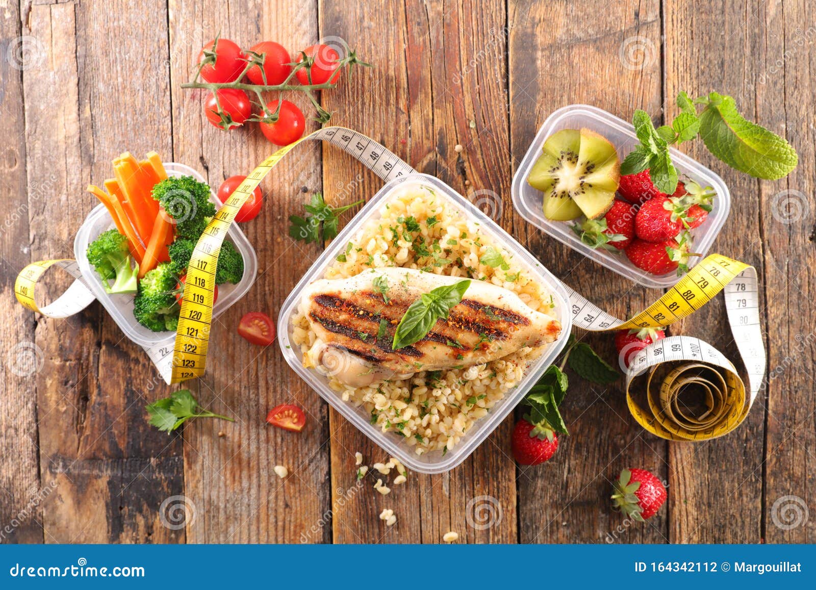 Measure The Fillet Weld Leg Length Of The Welded With A Welding Gauge ...