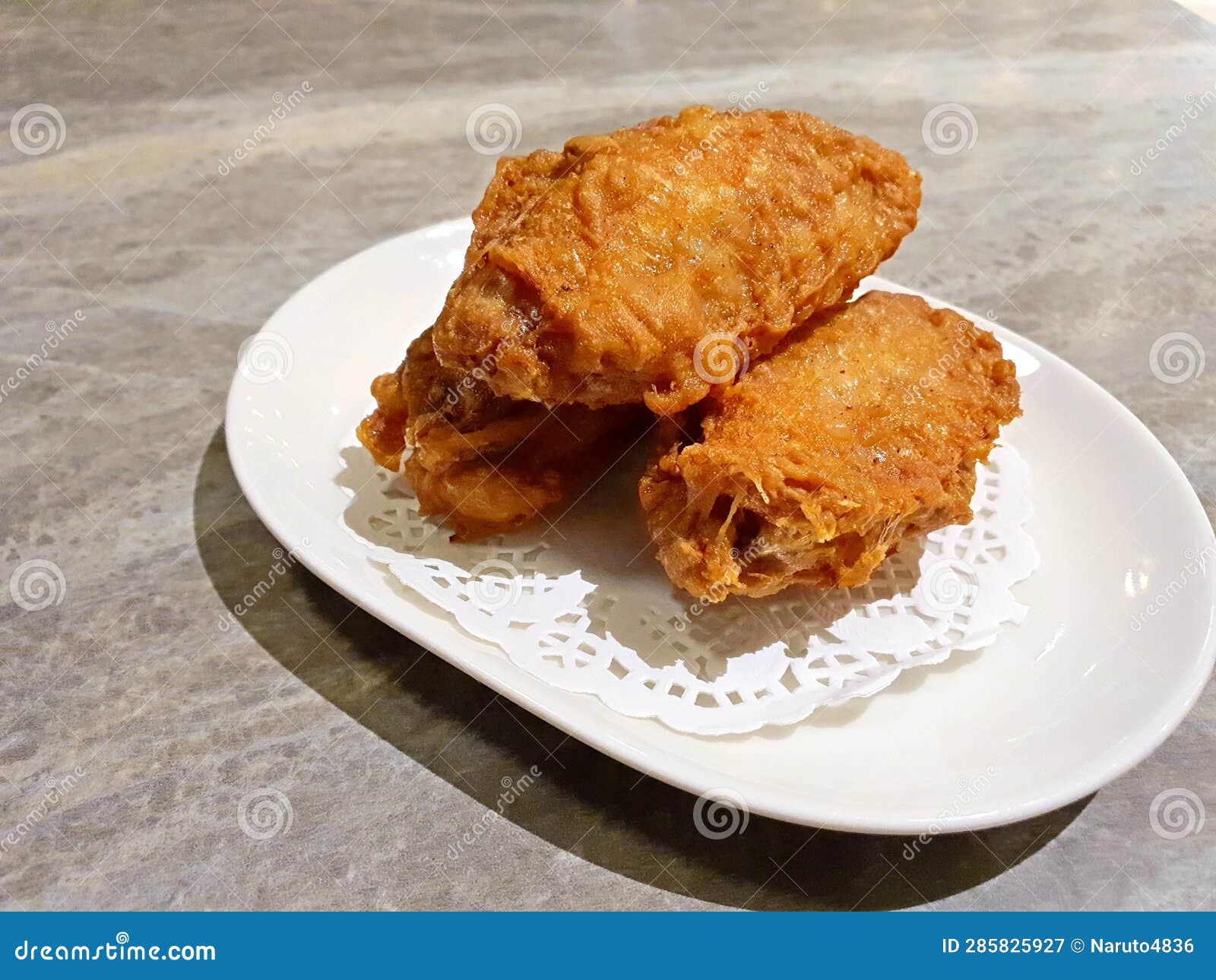 Fried chicken winglet stock image. Image of dish, cooking - 285825927