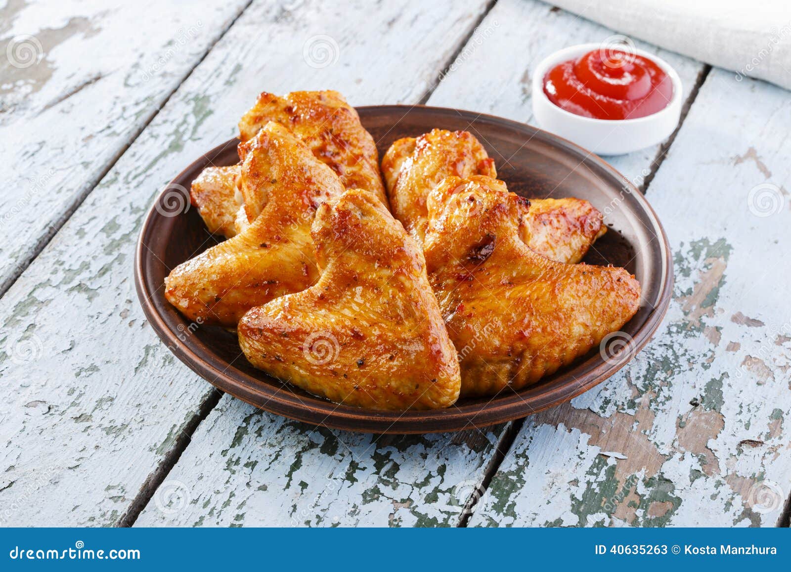 Fried chicken wings stock image. Image of chicken, spicy - 40635263
